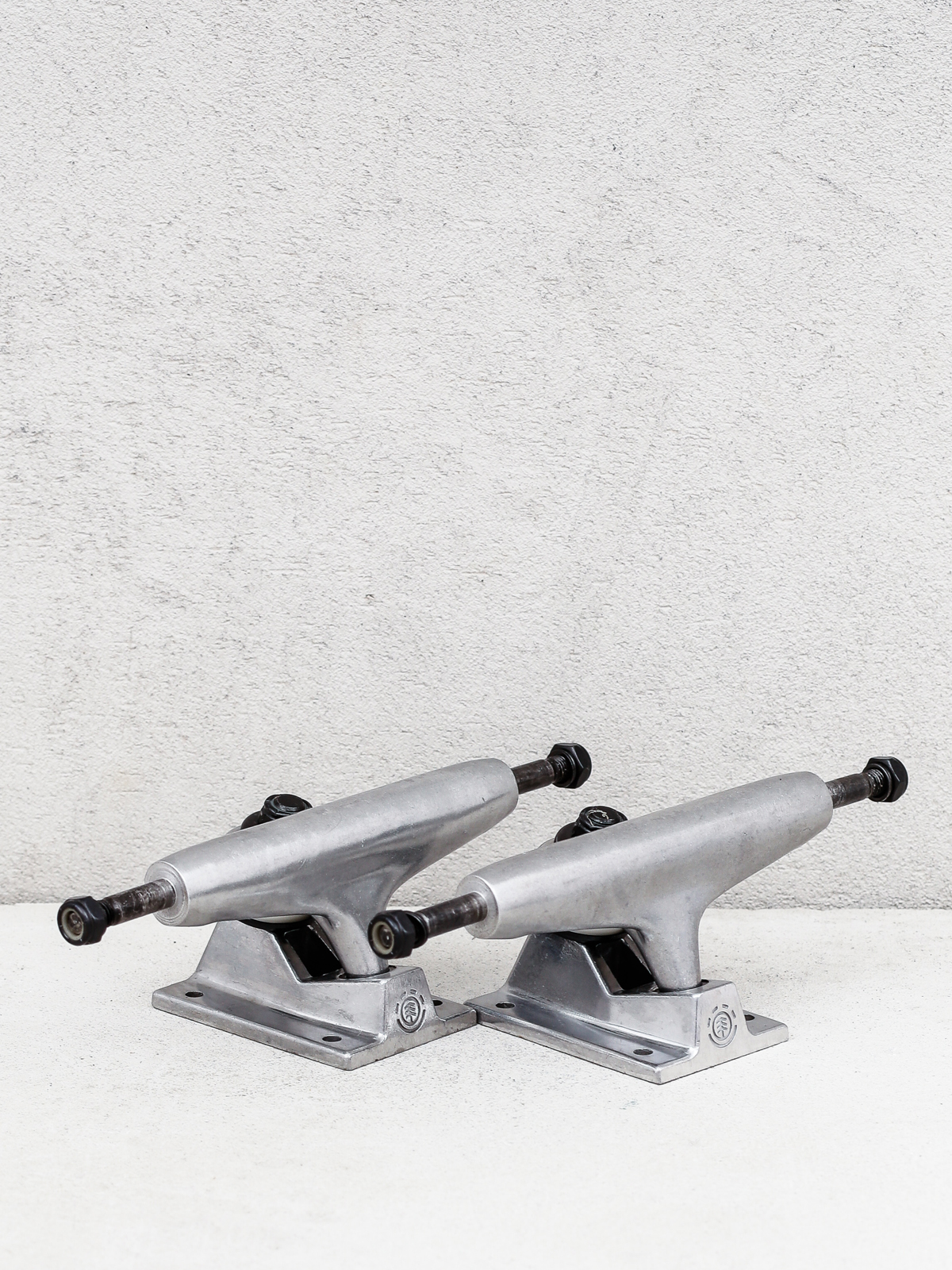 Element Raw Trucks - silver (assorted)