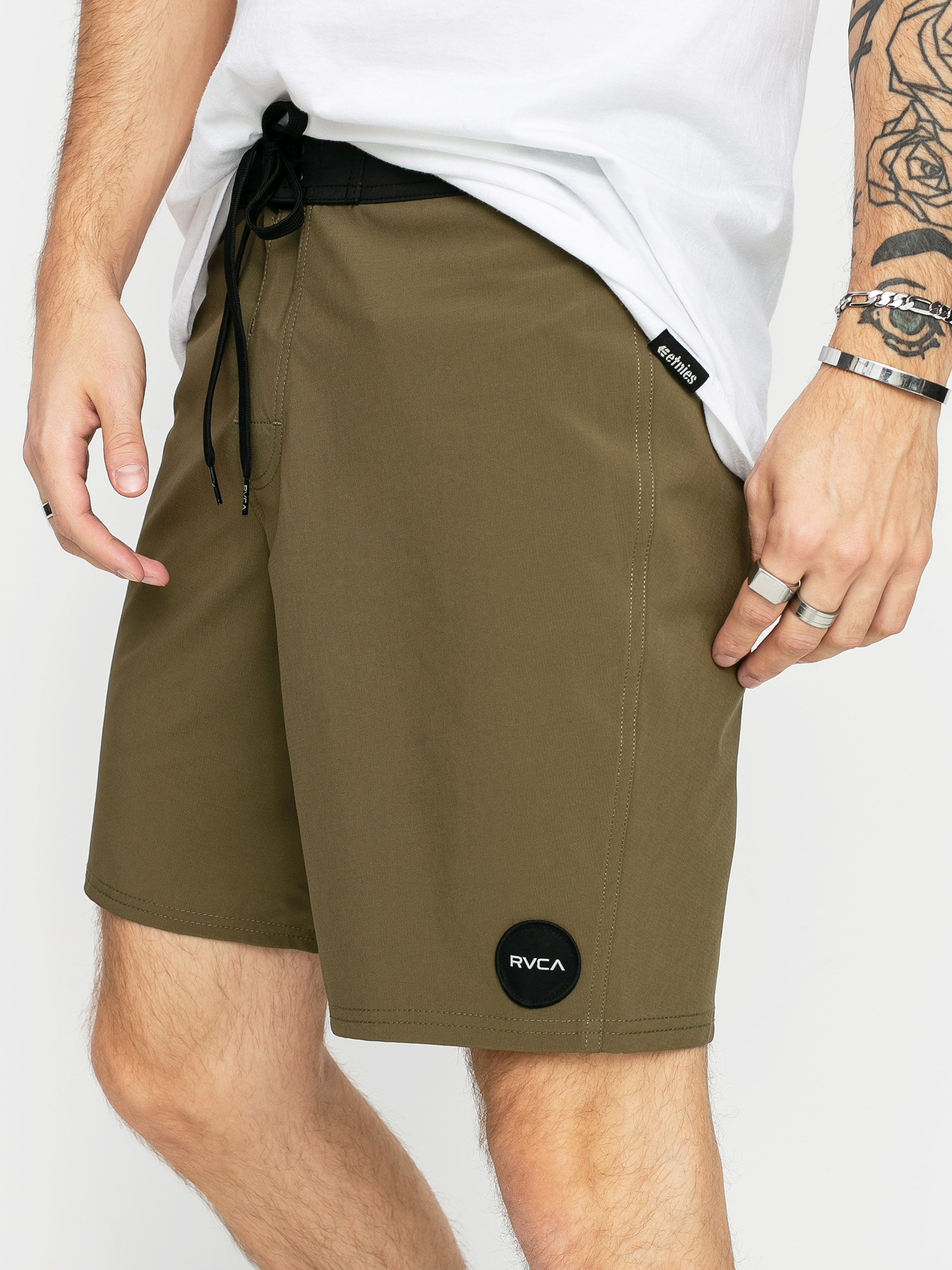 RVCA Va Trunk Solid Shorts (olive)