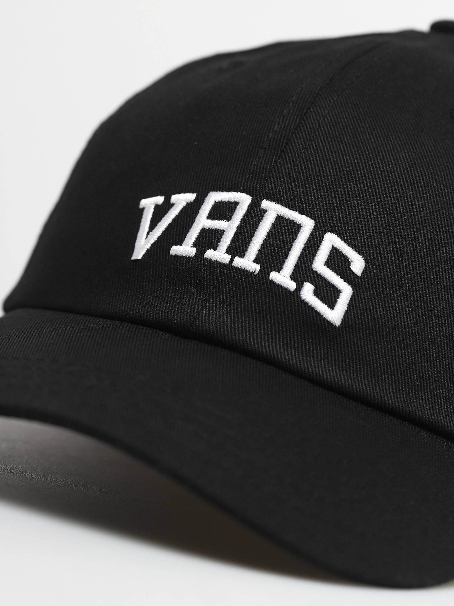 Vans New Varsity Curved Bill Jockey Cap - black (black new varsity)