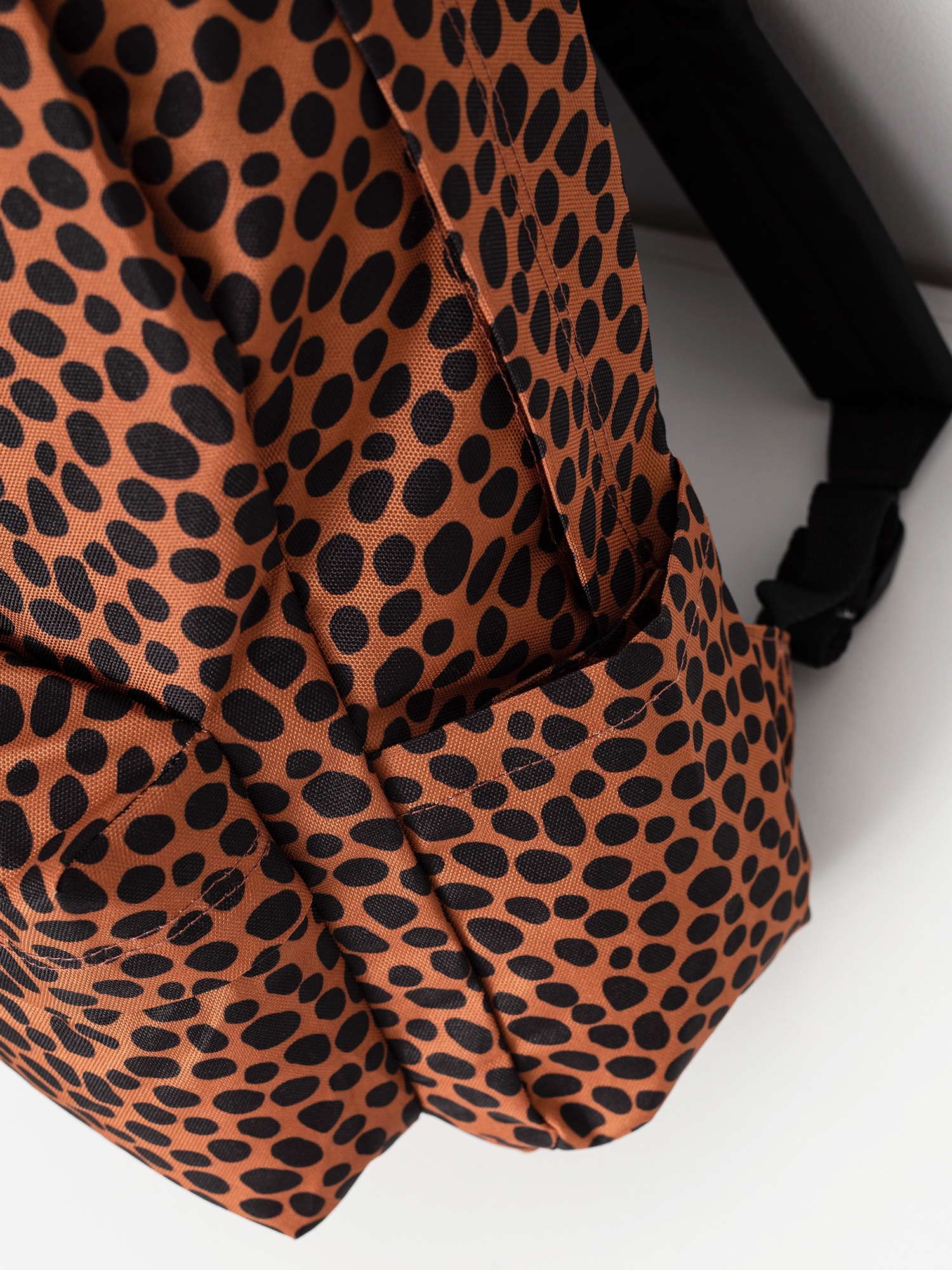 Vans Old Skool H20 Backpack Wmn (animal spot)