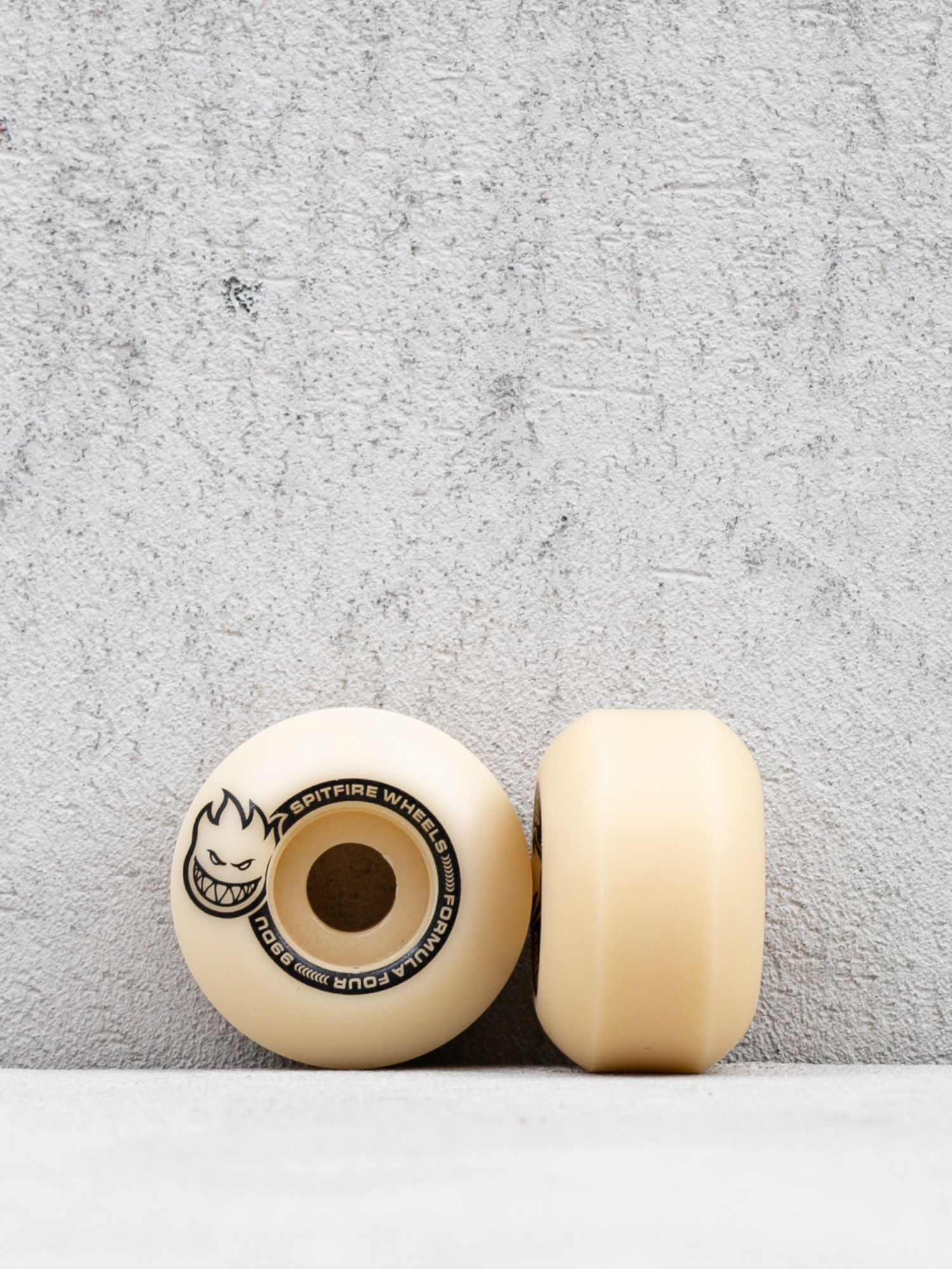 Spitfire F4 99D Classic Shape Wheels (black/natural)