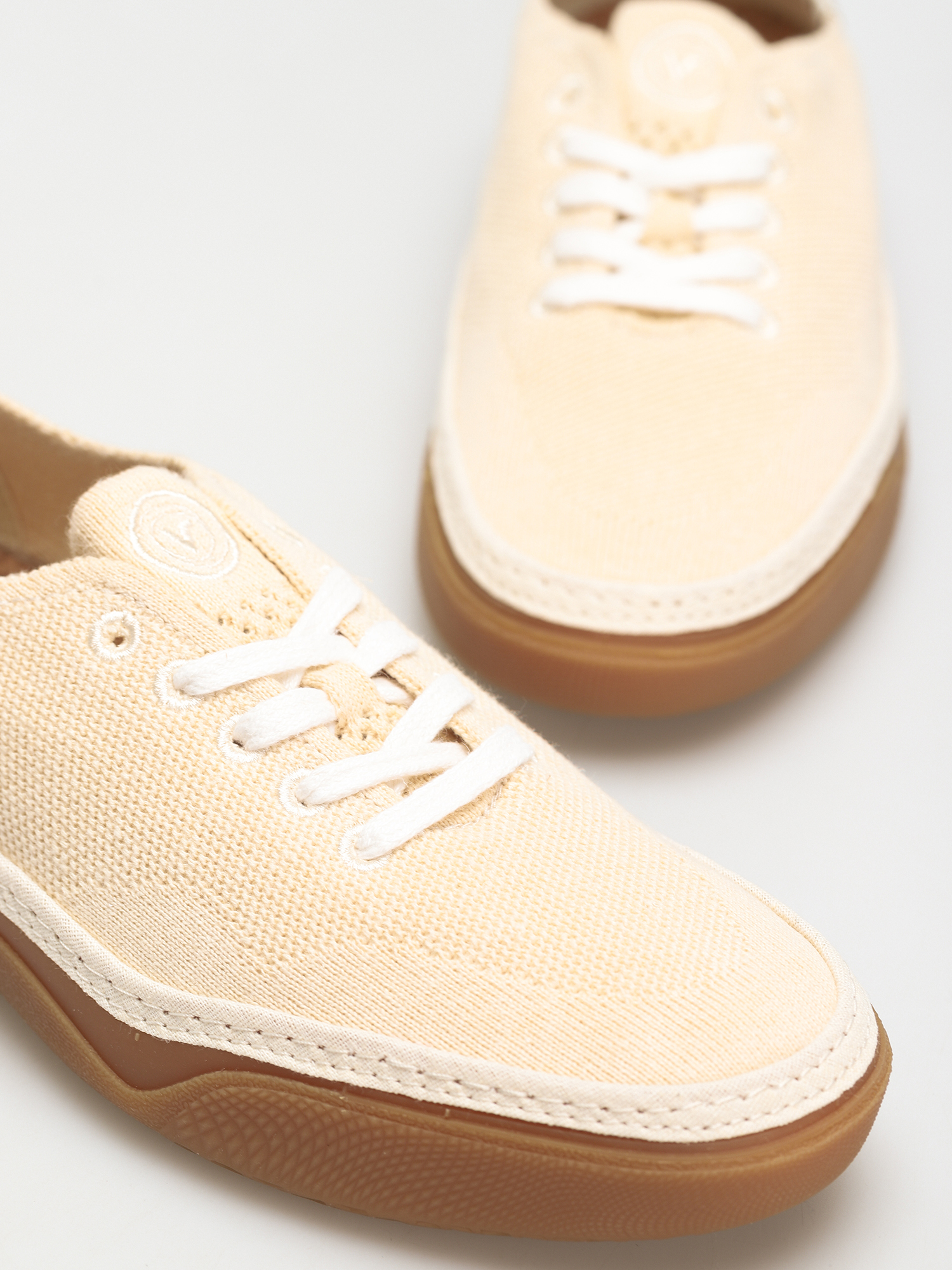 国内配送 VANS CIRCLE VEE NATURAL /GUM - libremos.com.ar