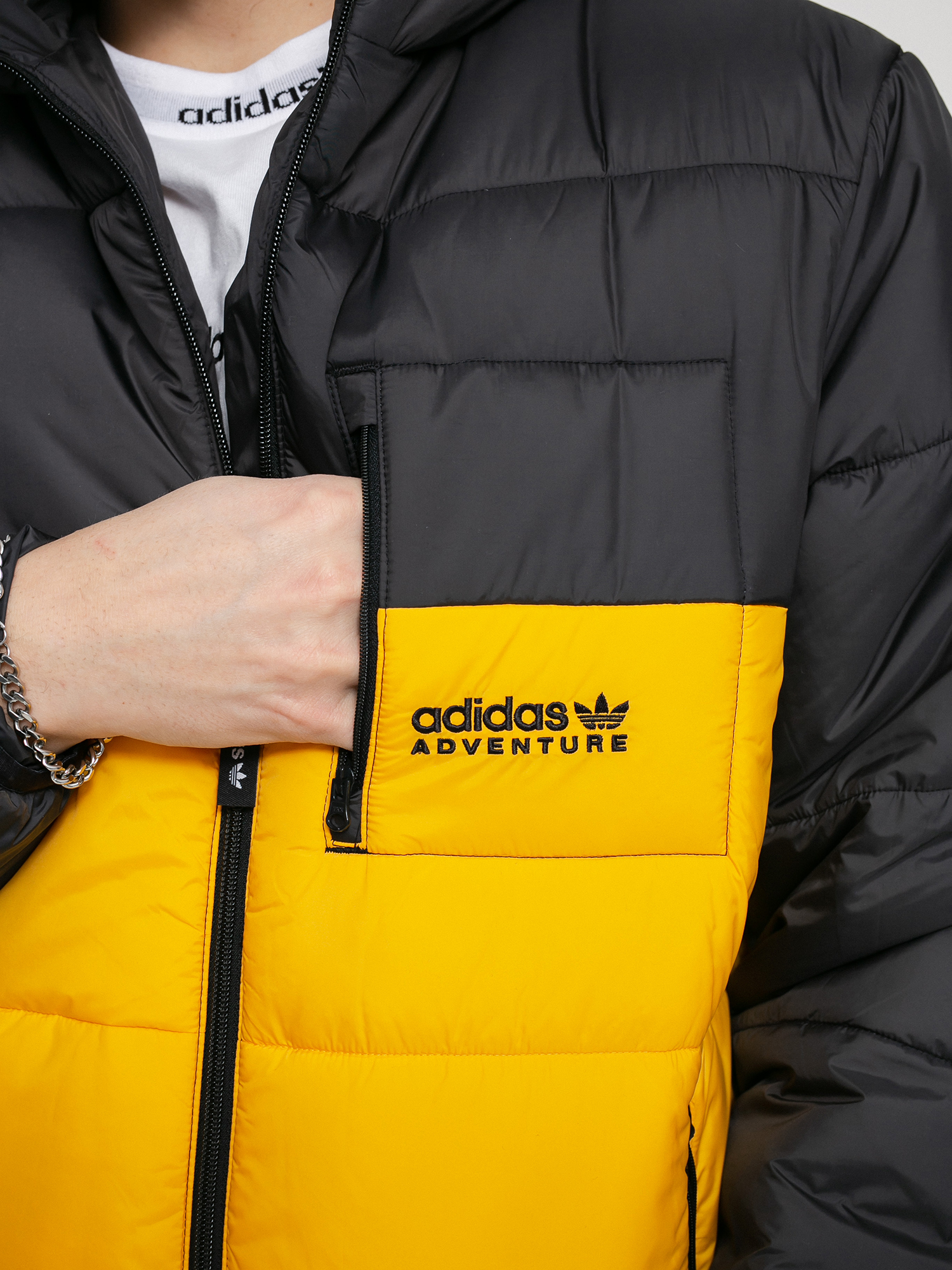 adidas Originals Puffer Jacket (black/actgol)