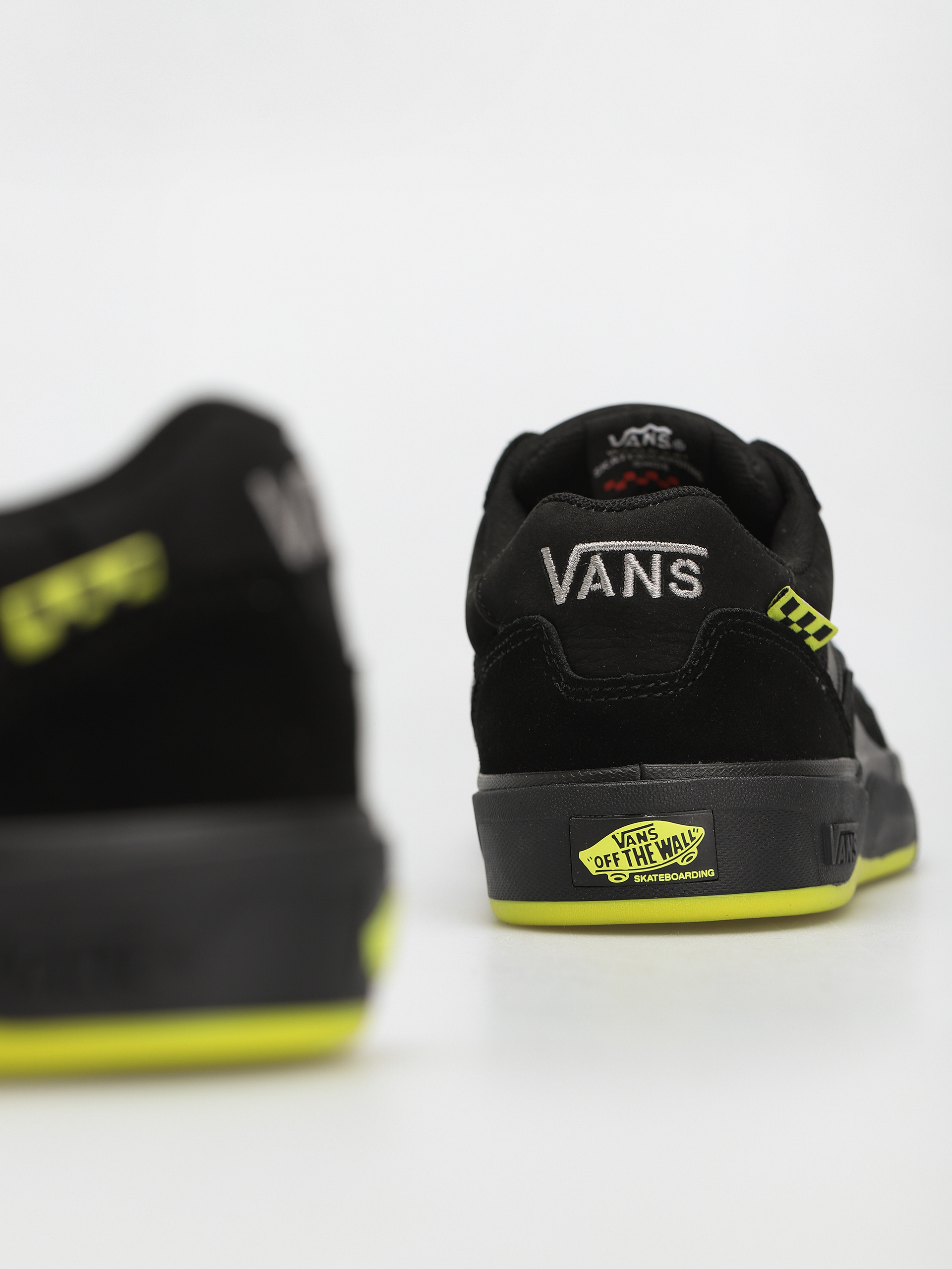 Vans Wayvee Shoes (black/sulphur)