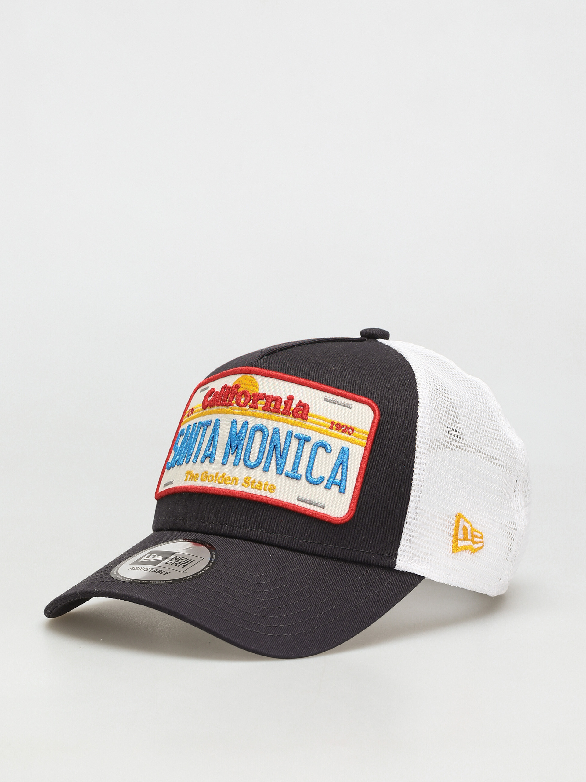 New Era License Plate Trucker Cap (black/white)