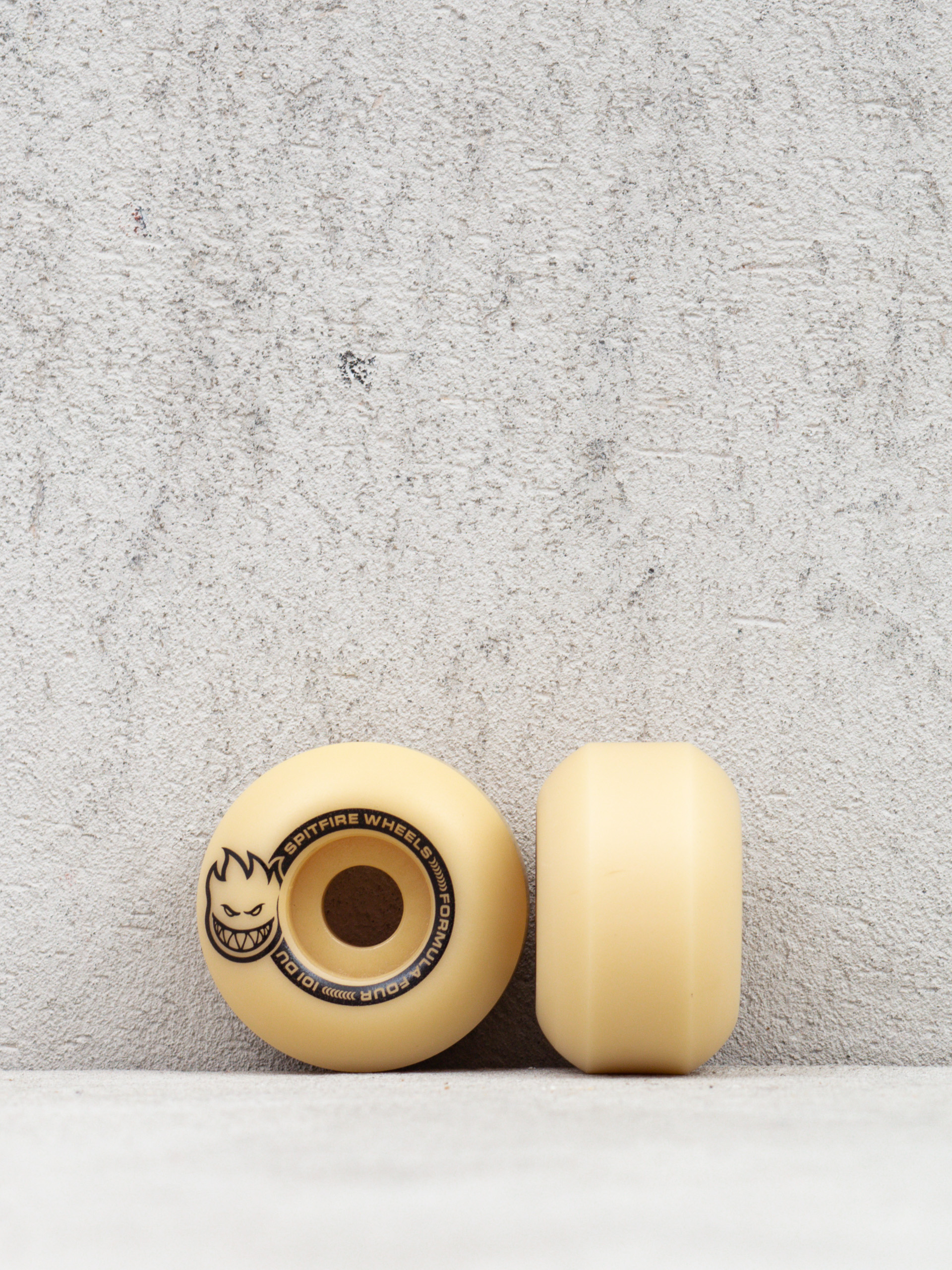 Spitfire F4 99D Classic Shape Wheels - beige (black/natural)