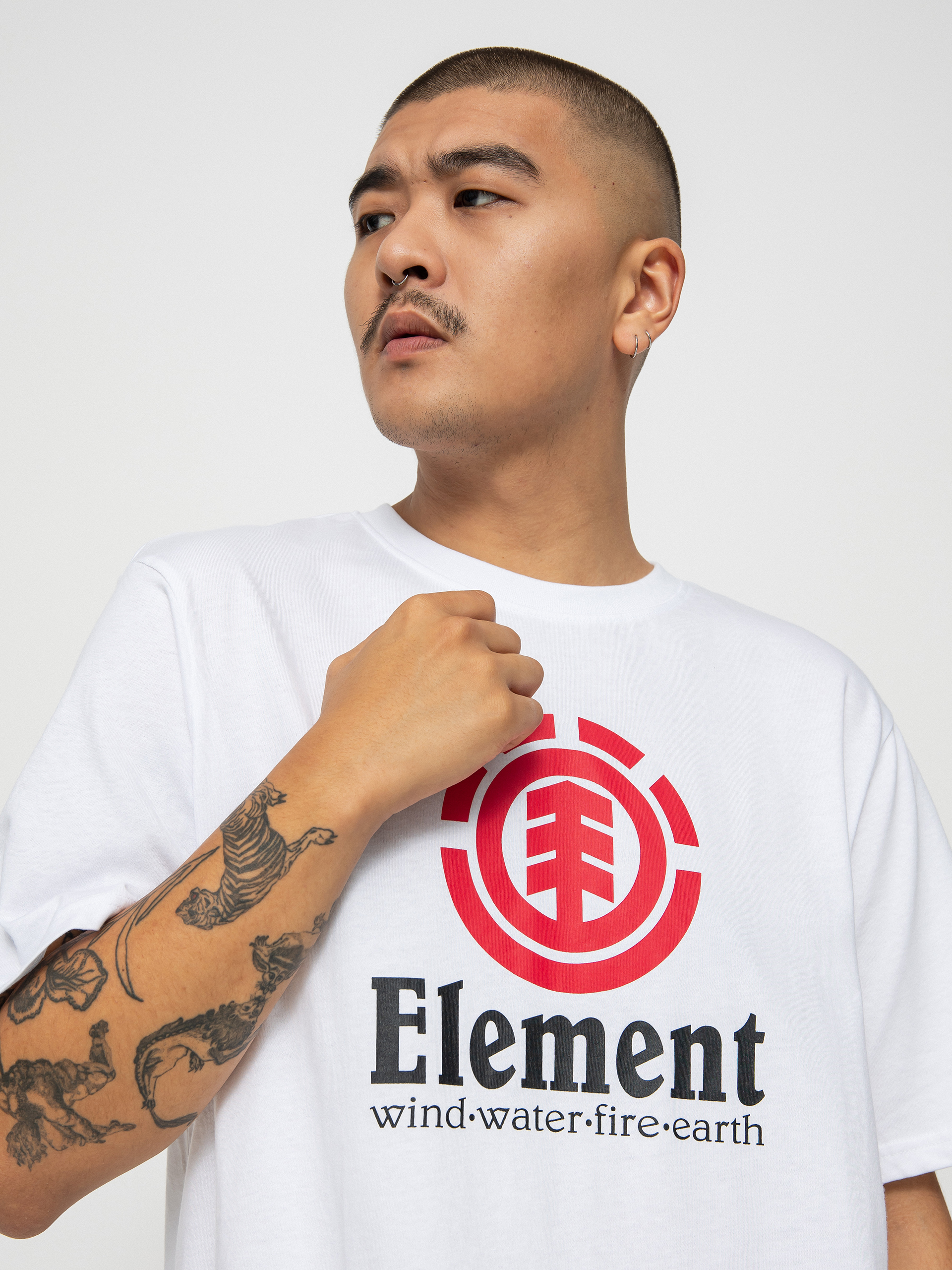 Element | SUPER-SHOP