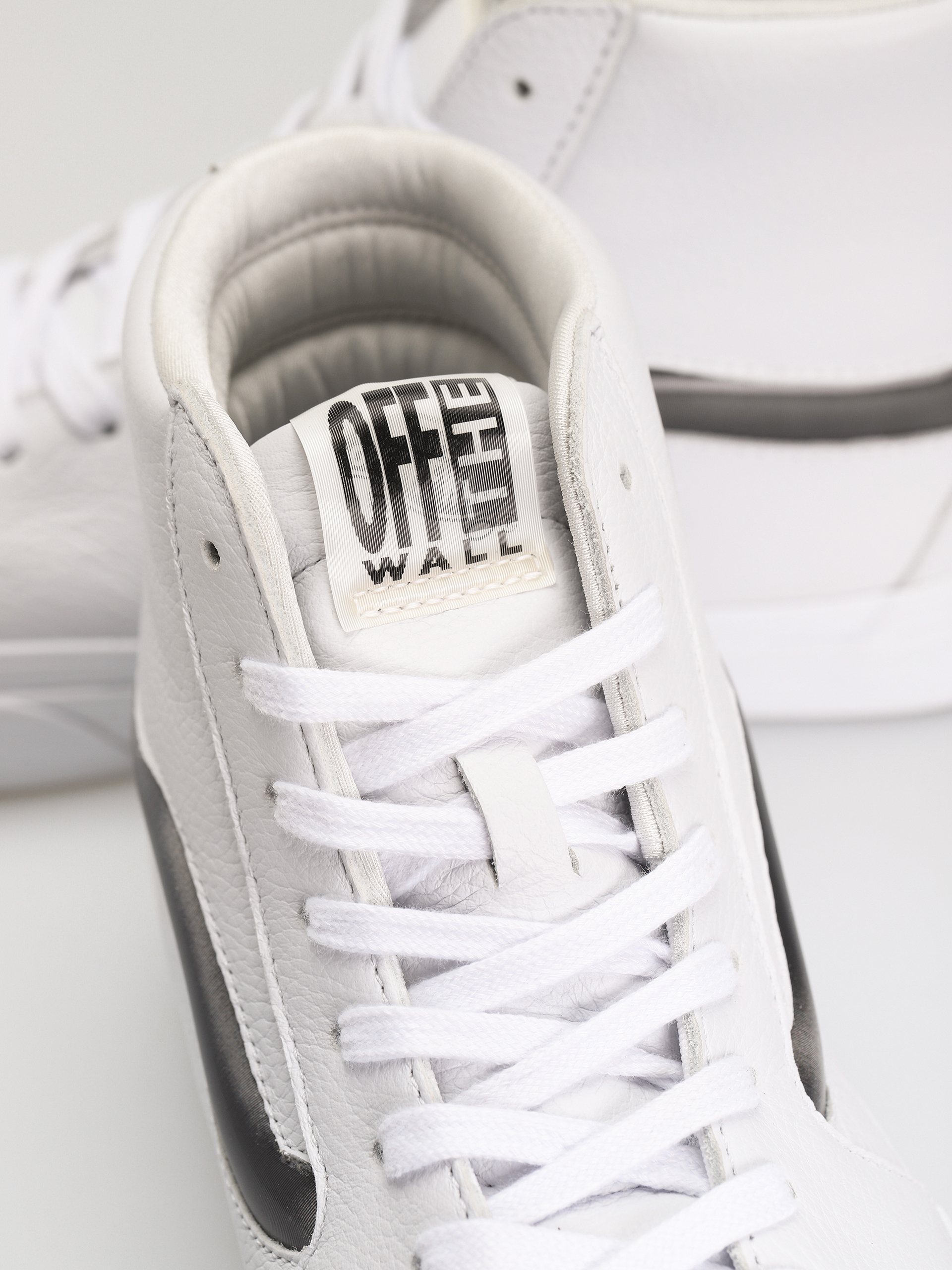Vans Sk8 Hi Xl Shoes - white (big mood white)