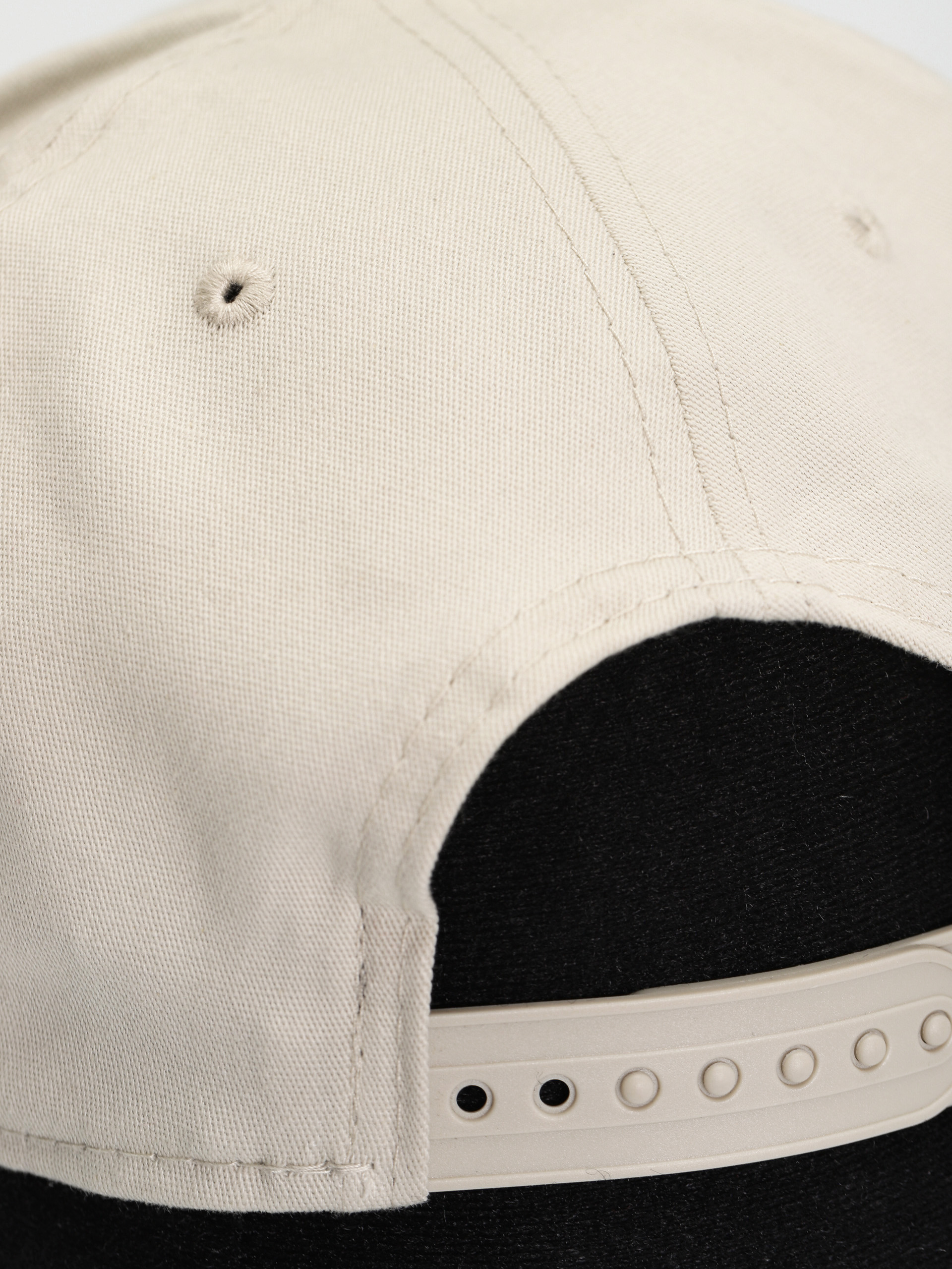 New Era League Essential 9Fifty Stretch Snap New York Yankees Cap (stone)