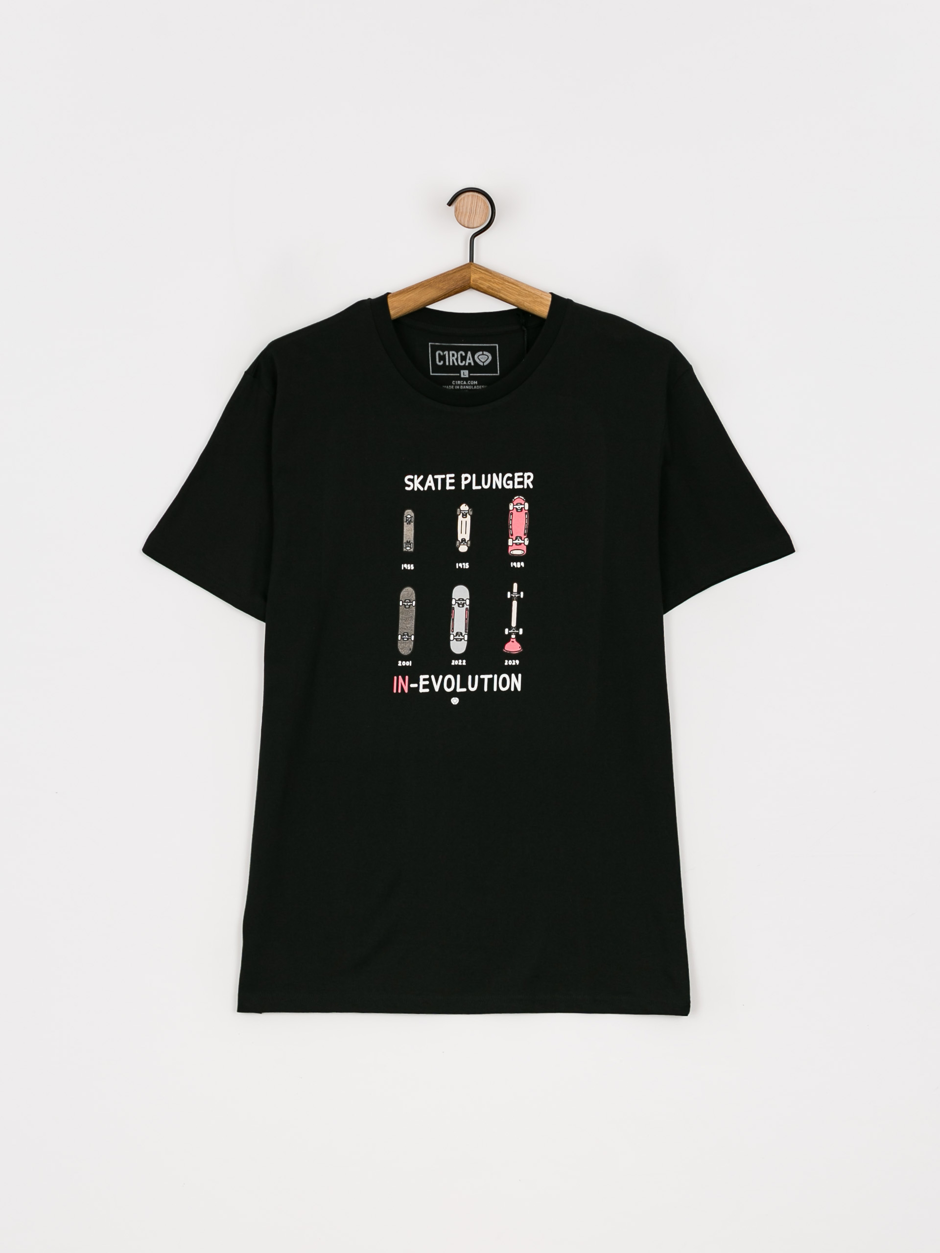 Circa Plunger T-shirt (black)