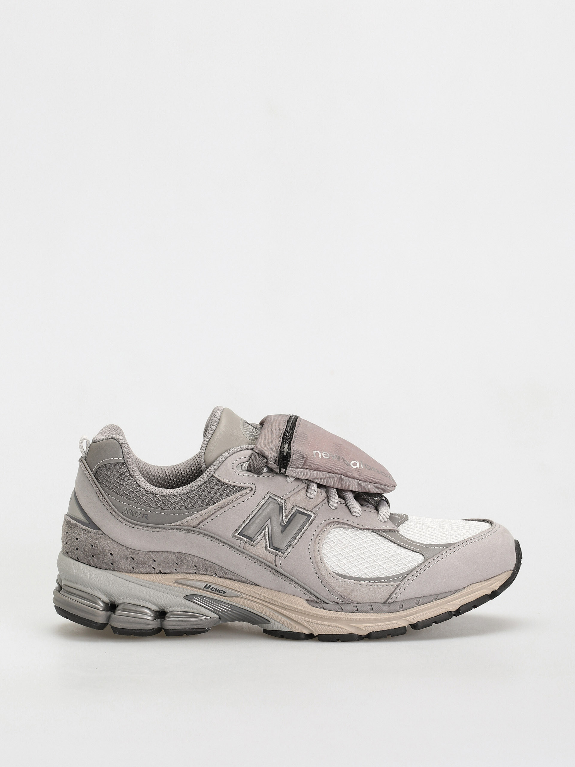 New Balance 2002R Shoes - grey (team away grey)