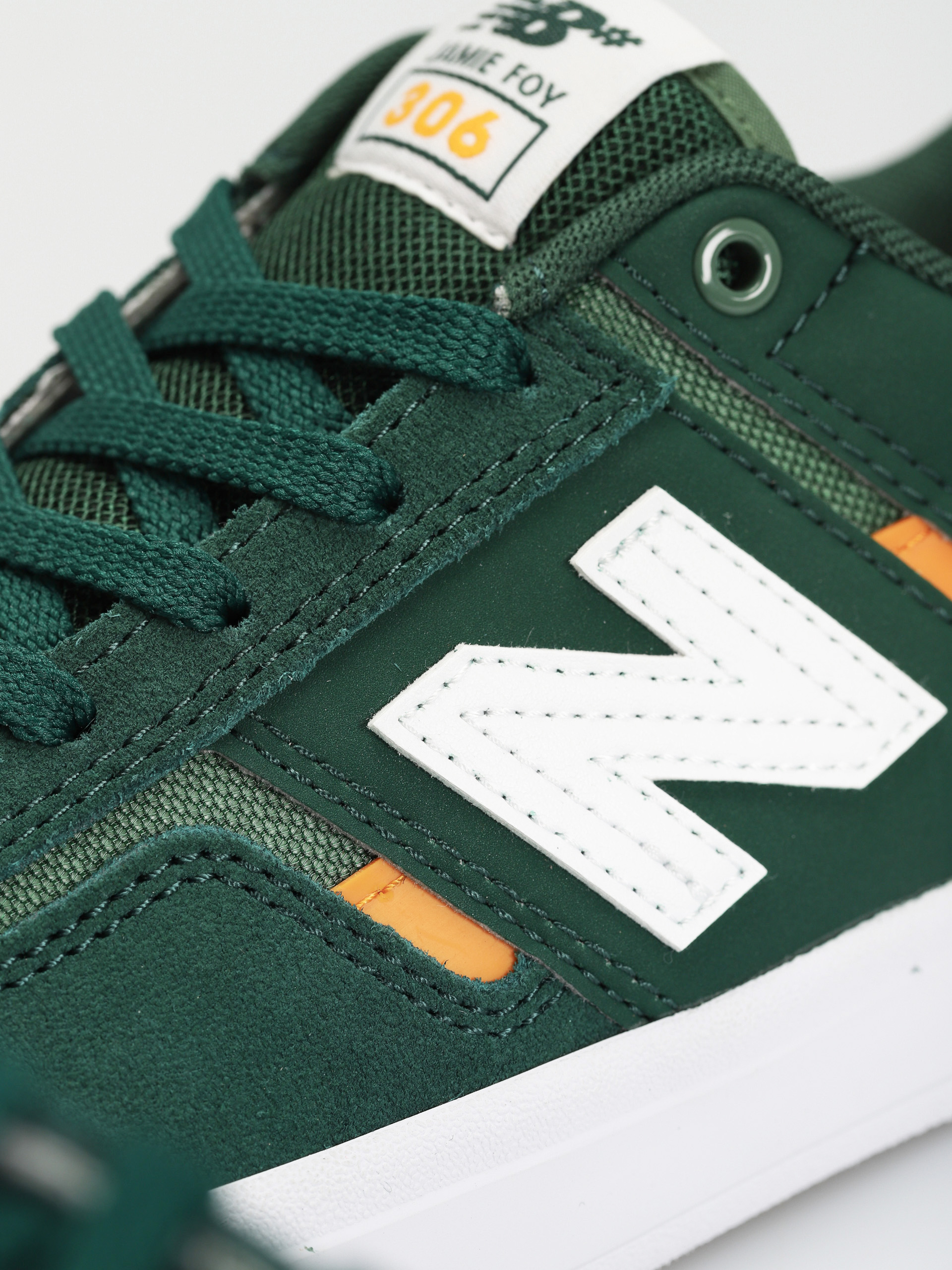 New Balance 306 Shoes (green/white)