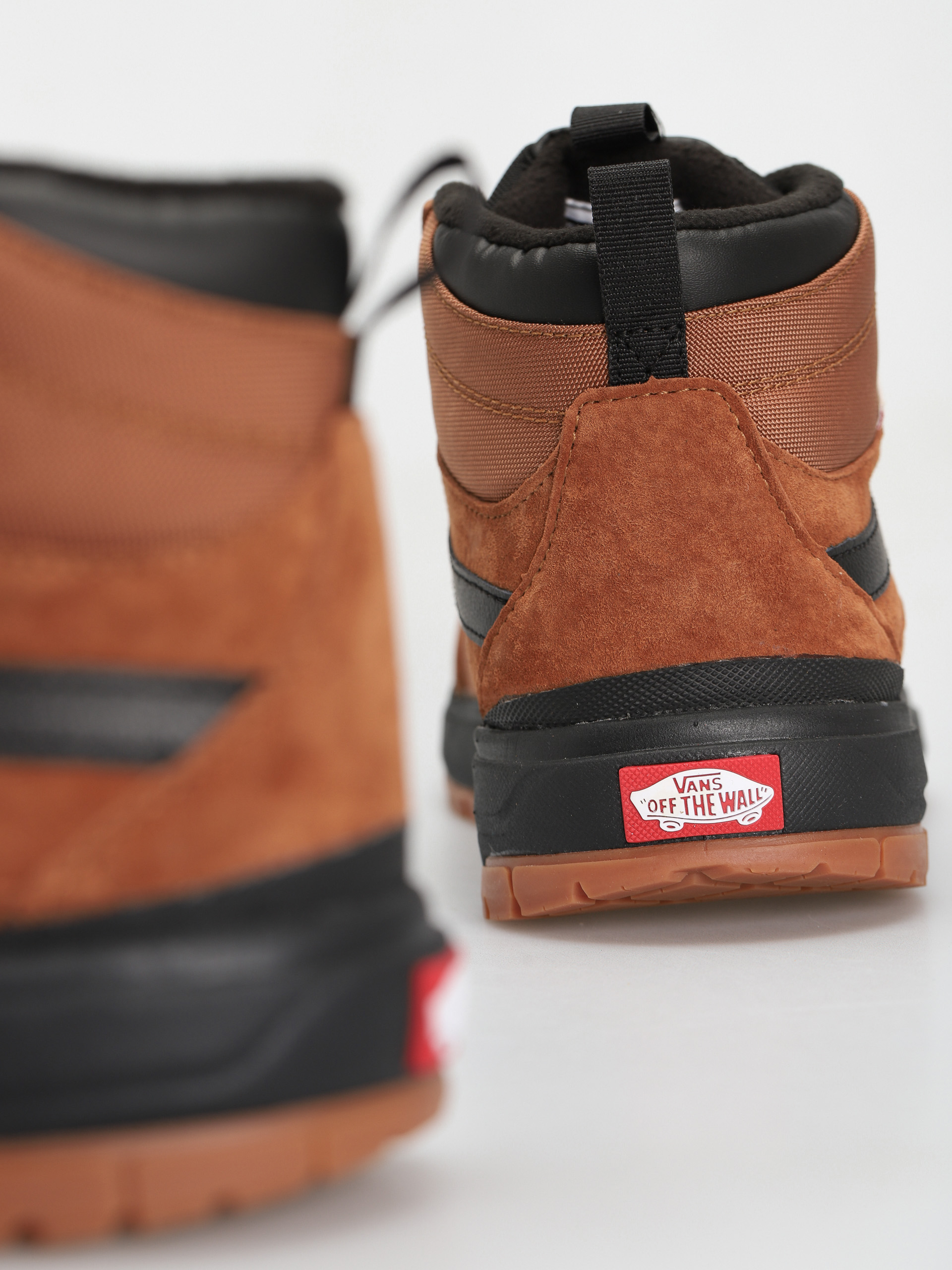 Vans Ultrarange Exo Hi MTE 1 Shoes - brown (glazed ginger)