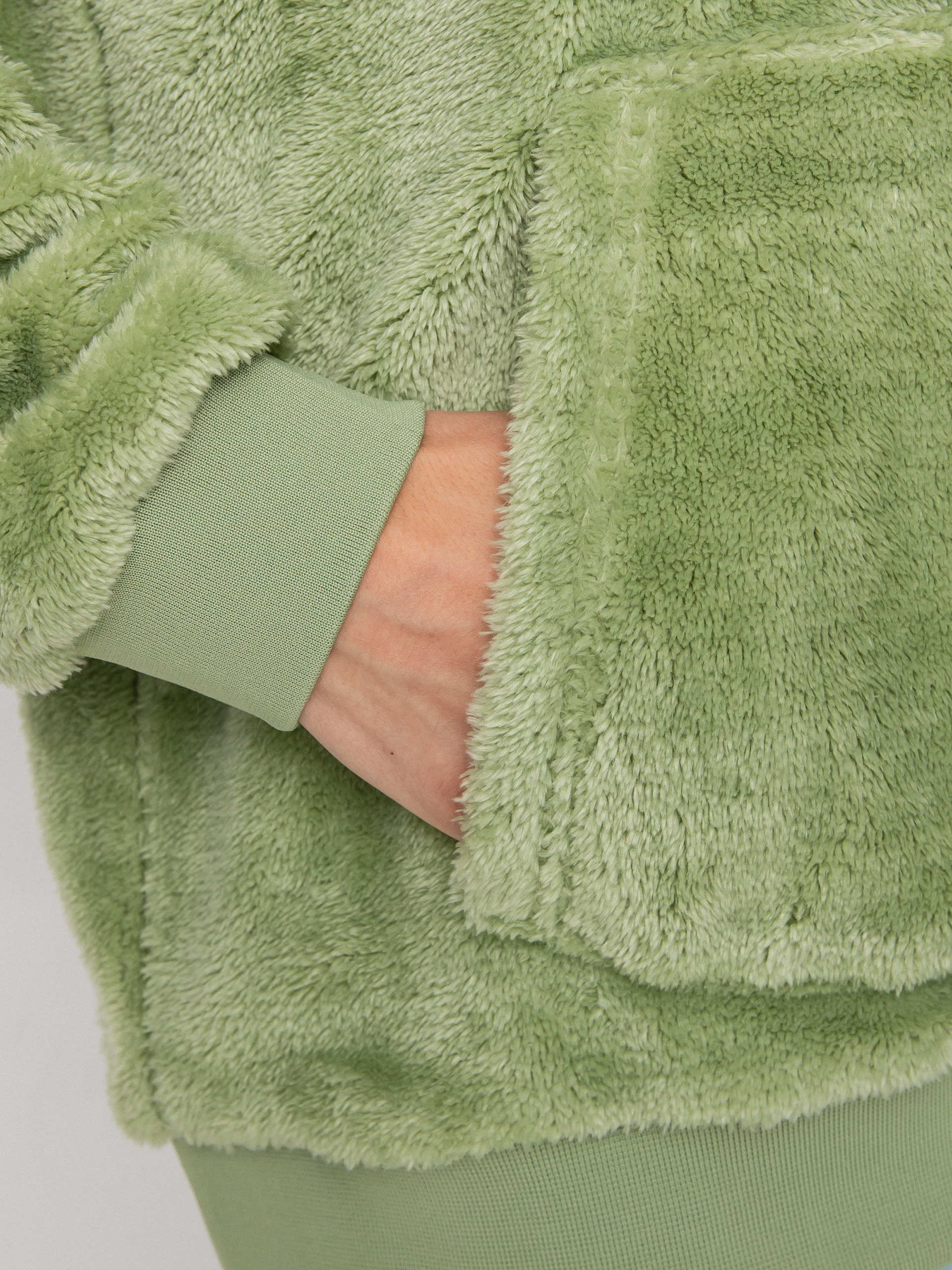 RipNDip Waves Sherpa HD Hoodie (pistachio)