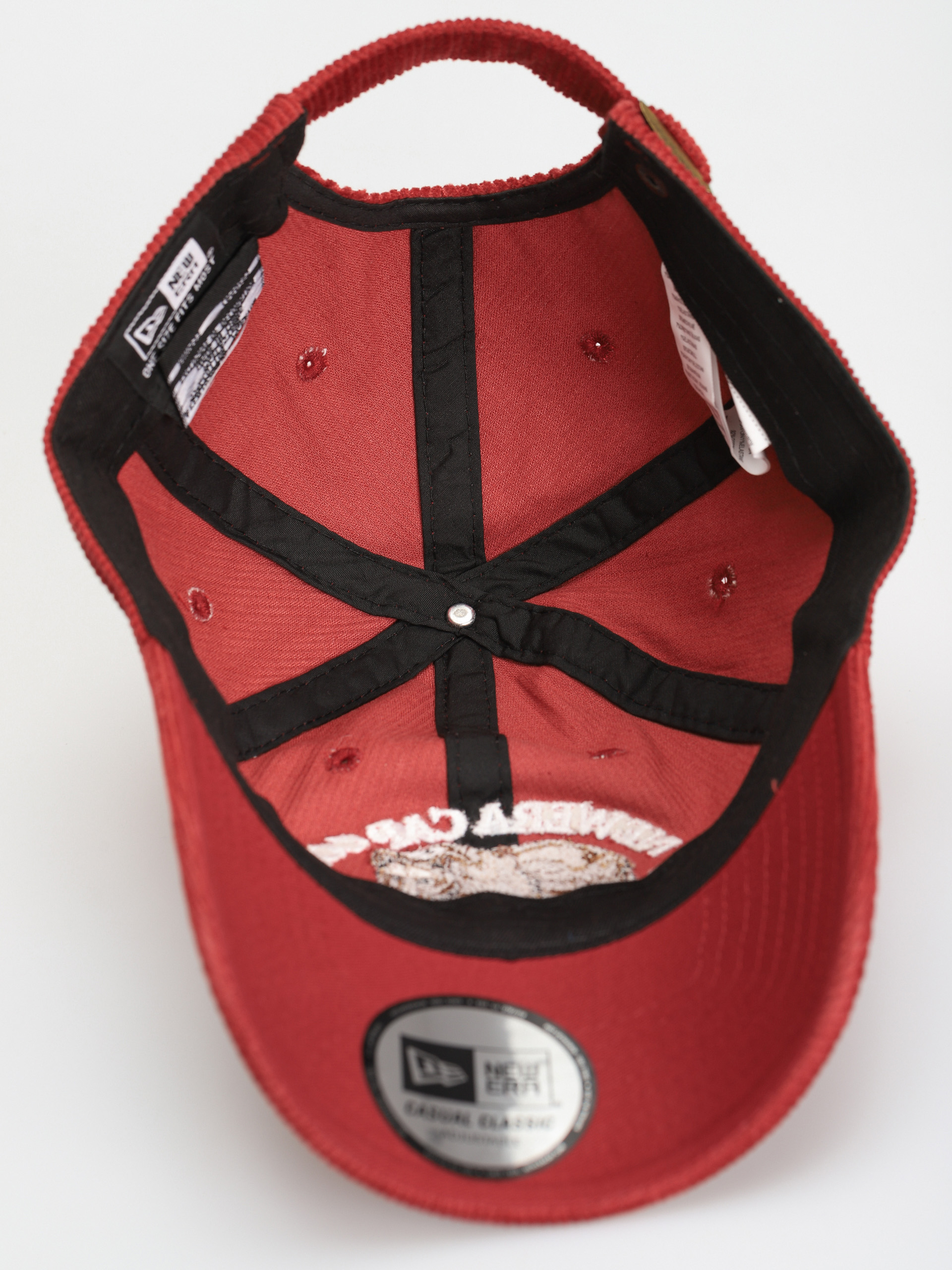 New Era Wildlife 9Twenty Cap (red)