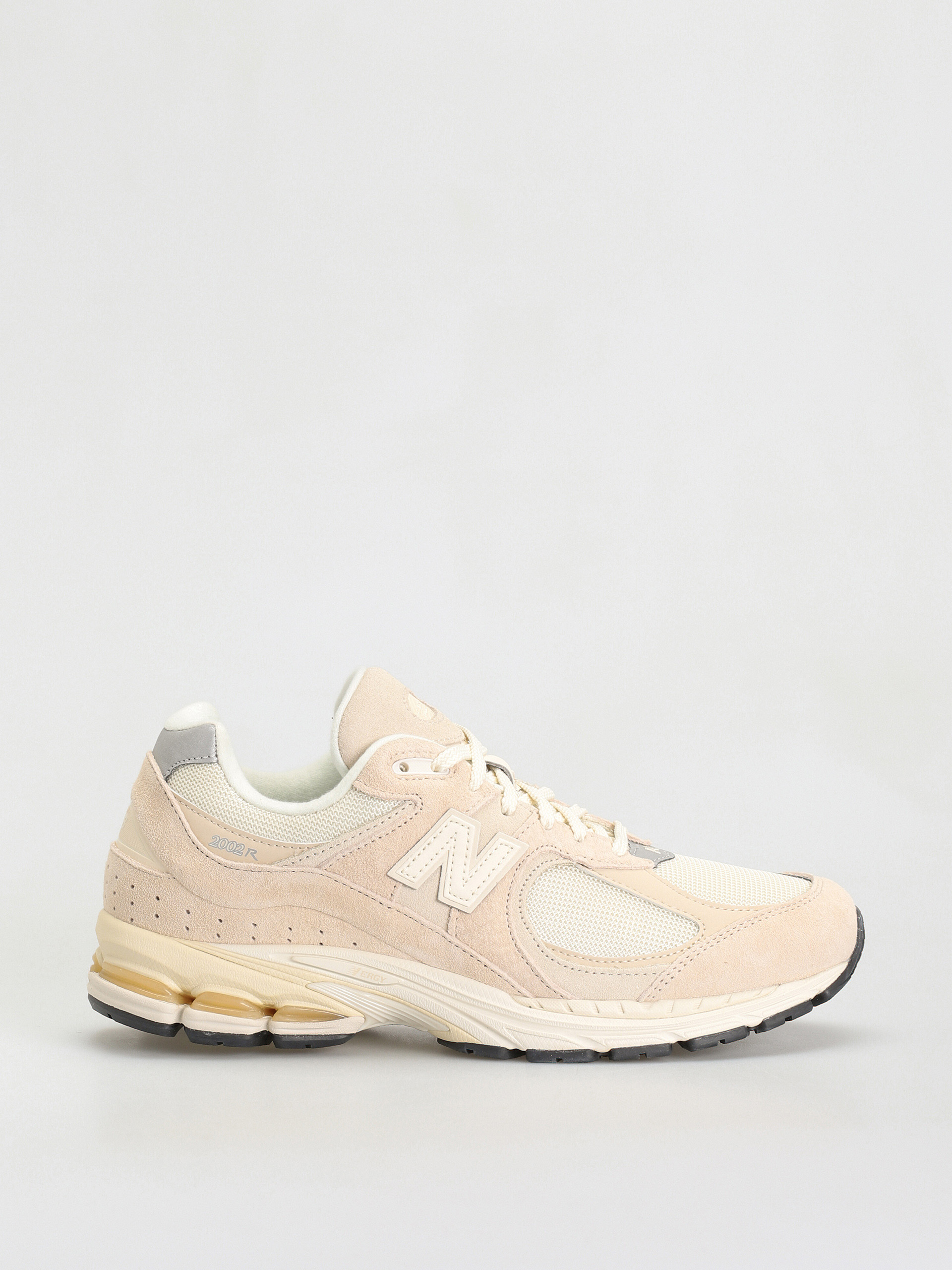 New Balance 2002 Shoes (white)