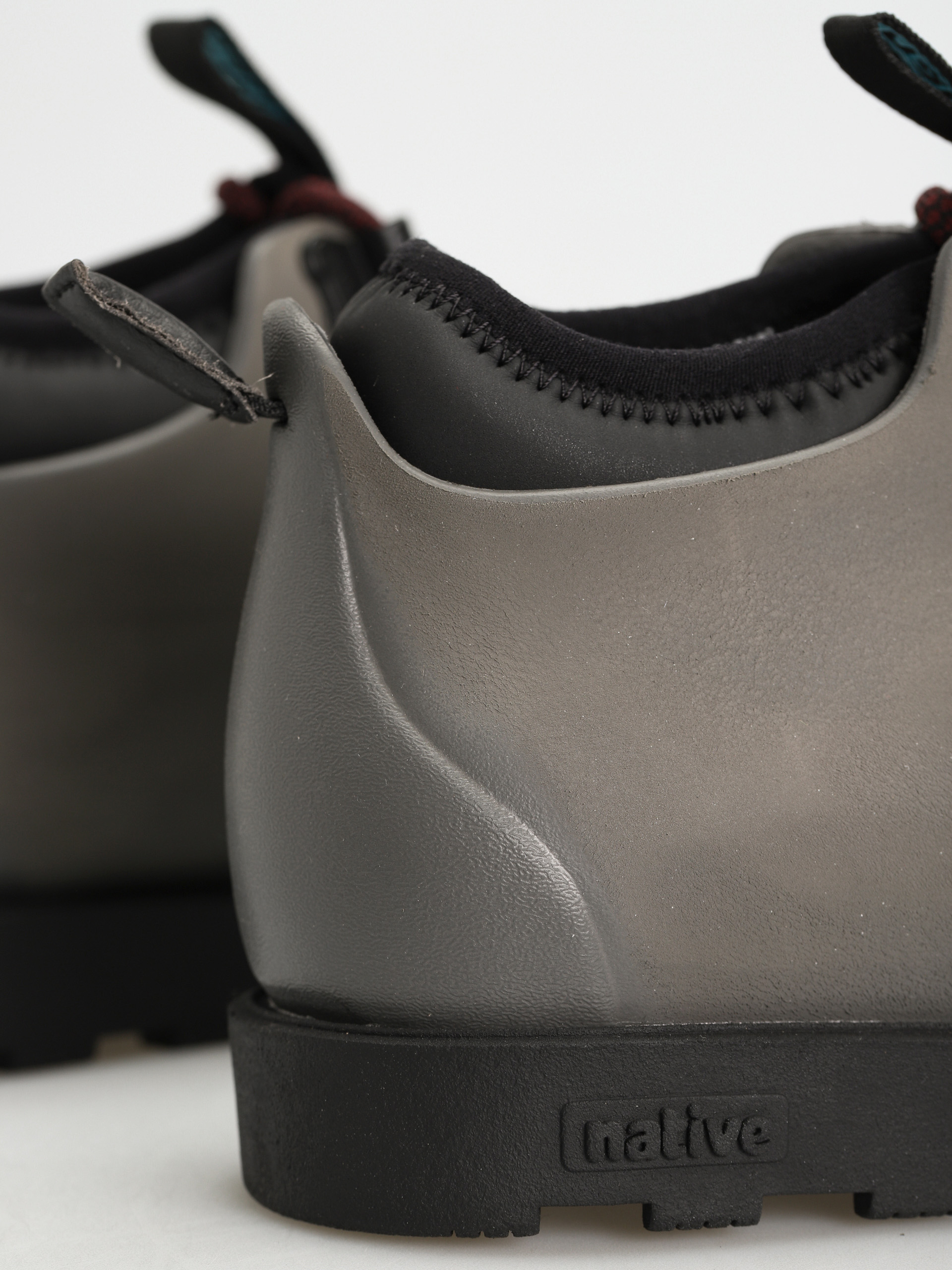 Native Fitzsimmons Citylite Winter shoes (full metal grey/jiffy black ...