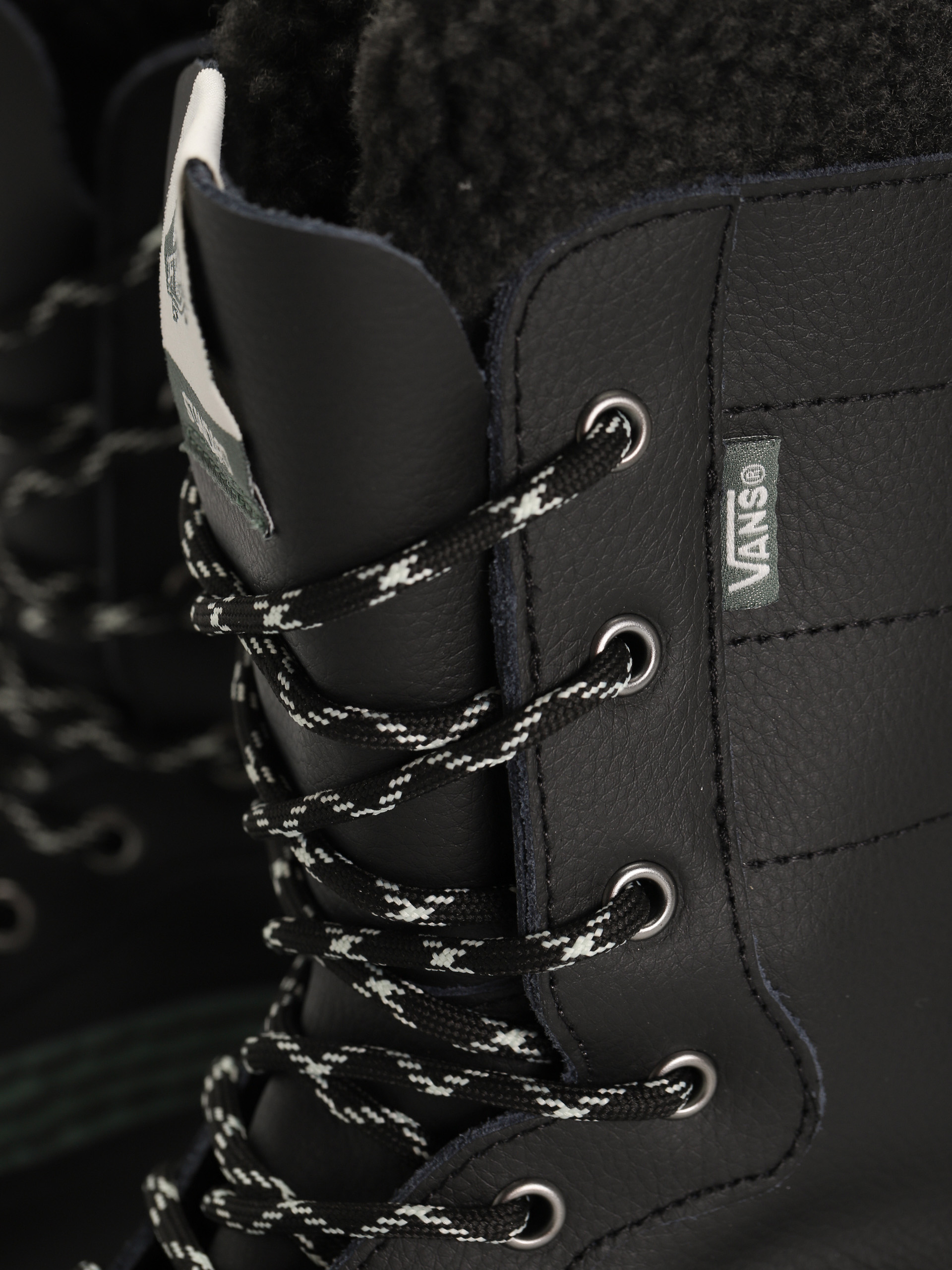 Vans Standard Snow MTE Winter shoes - black (black/duck green)