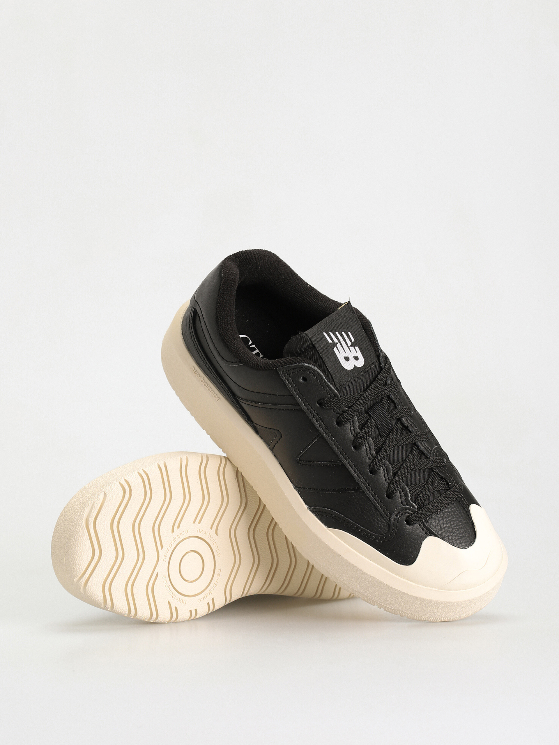 New Balance CT302 Shoes - black (black)