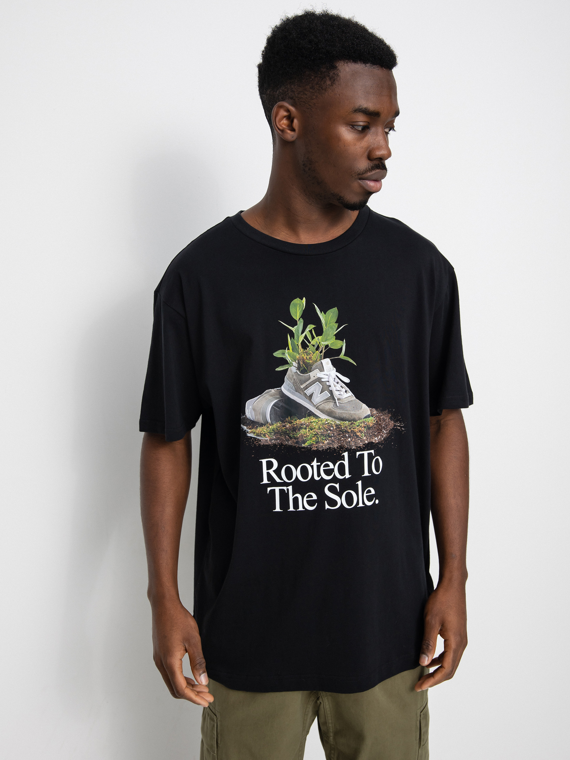 New Balance Athletics Legacies Rooted T-shirt - black (black)