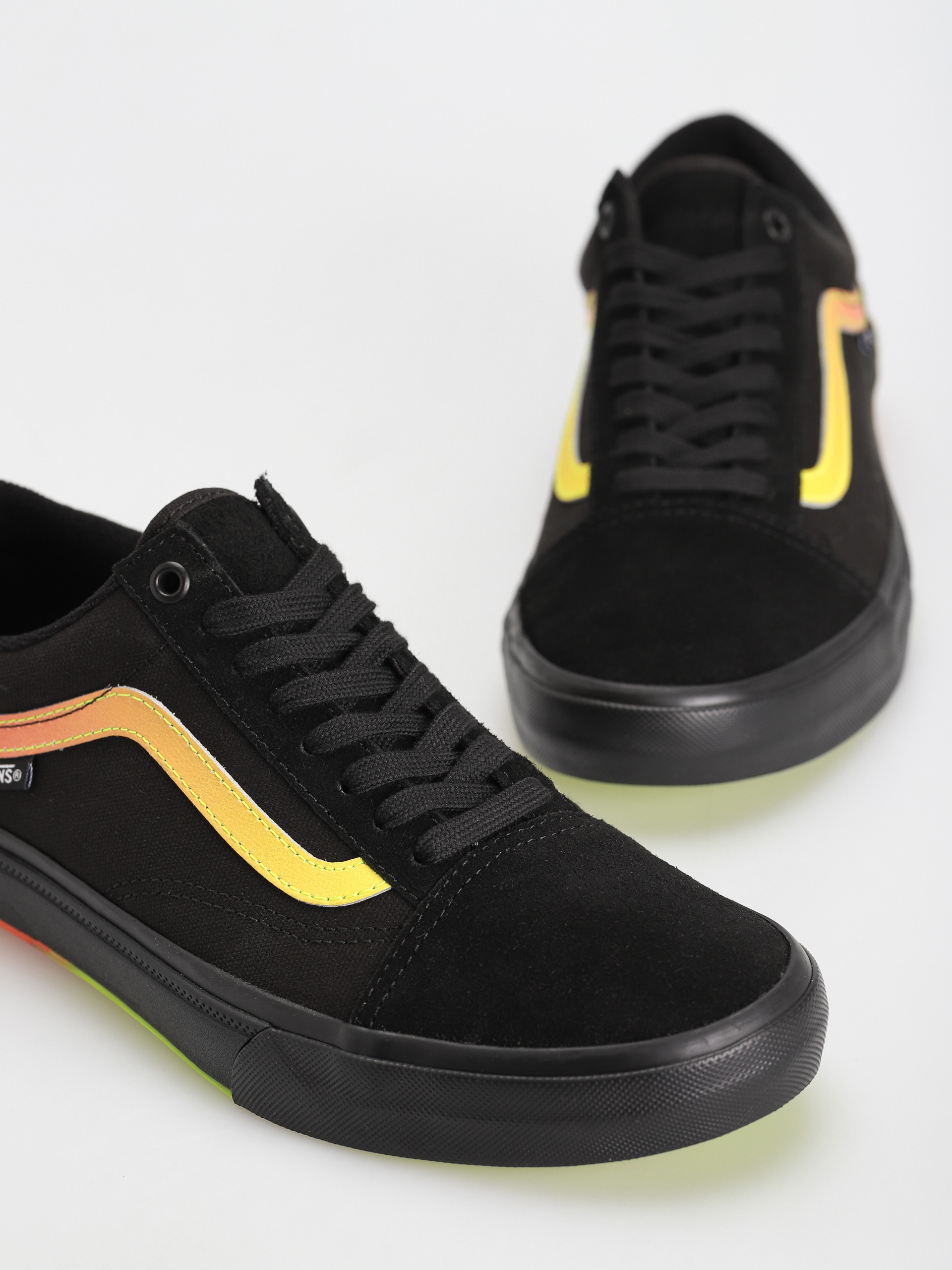 Vans Bmx Old Skool Shoes - black (gradient black)