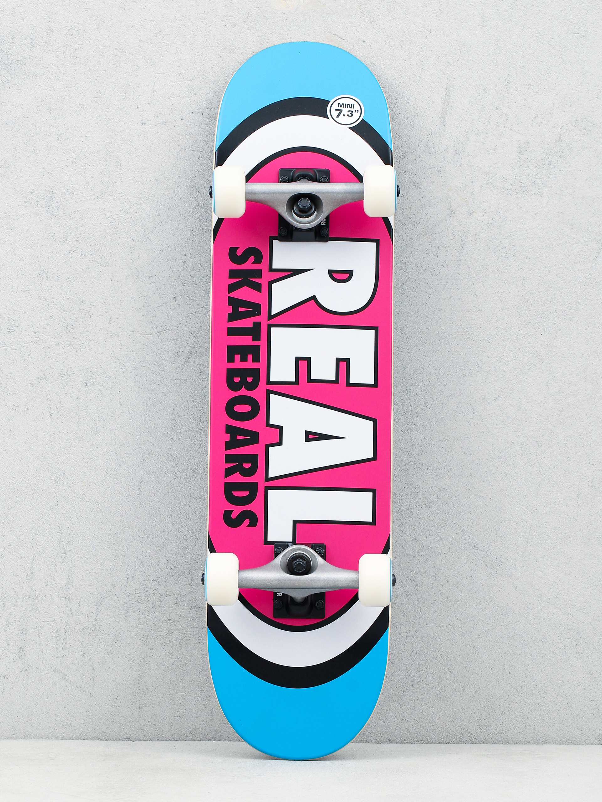 Real Classic Oval II Skateboard (blue)