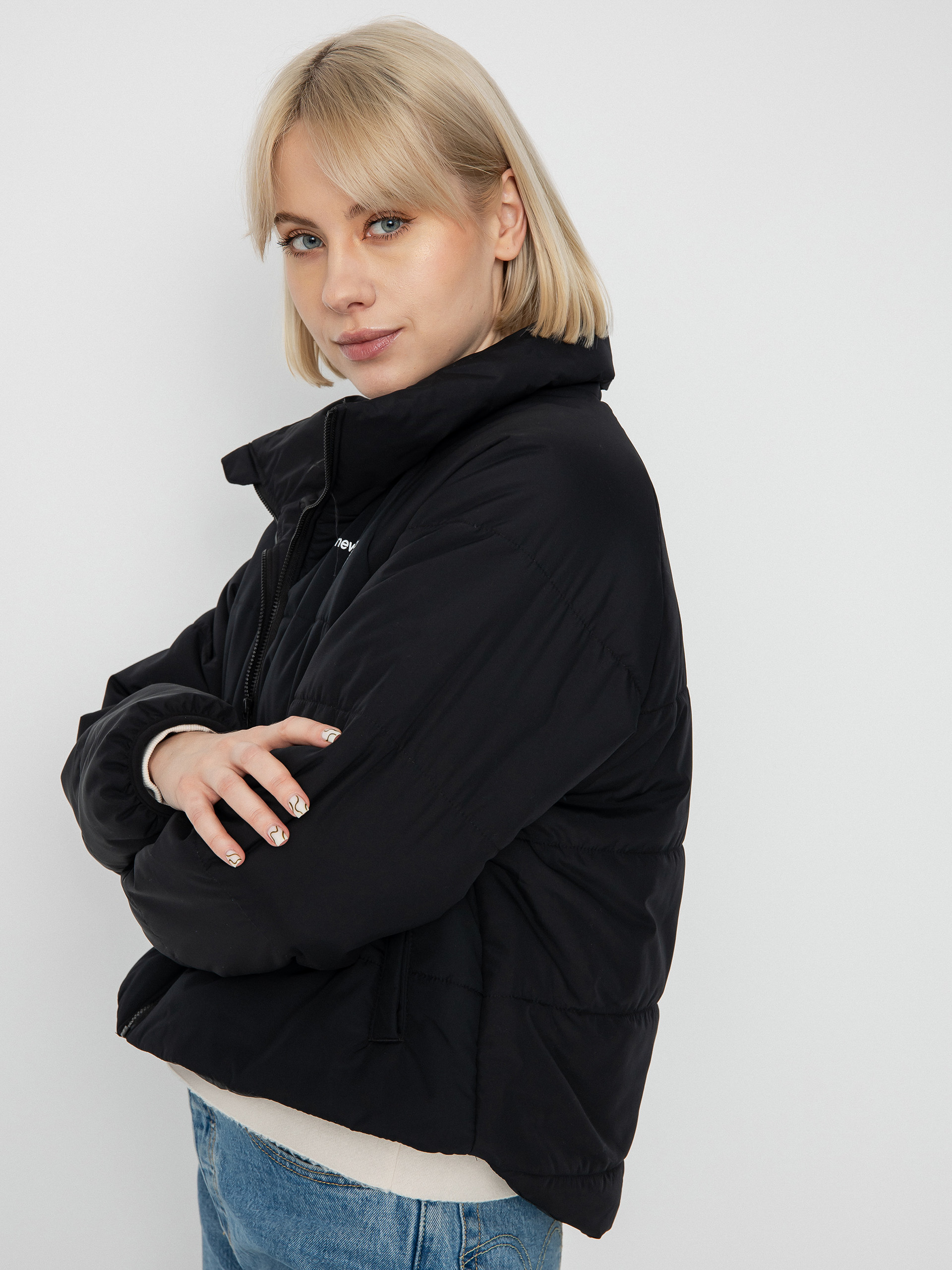 New Balance Classic Puffer Jacket Wmn (black)