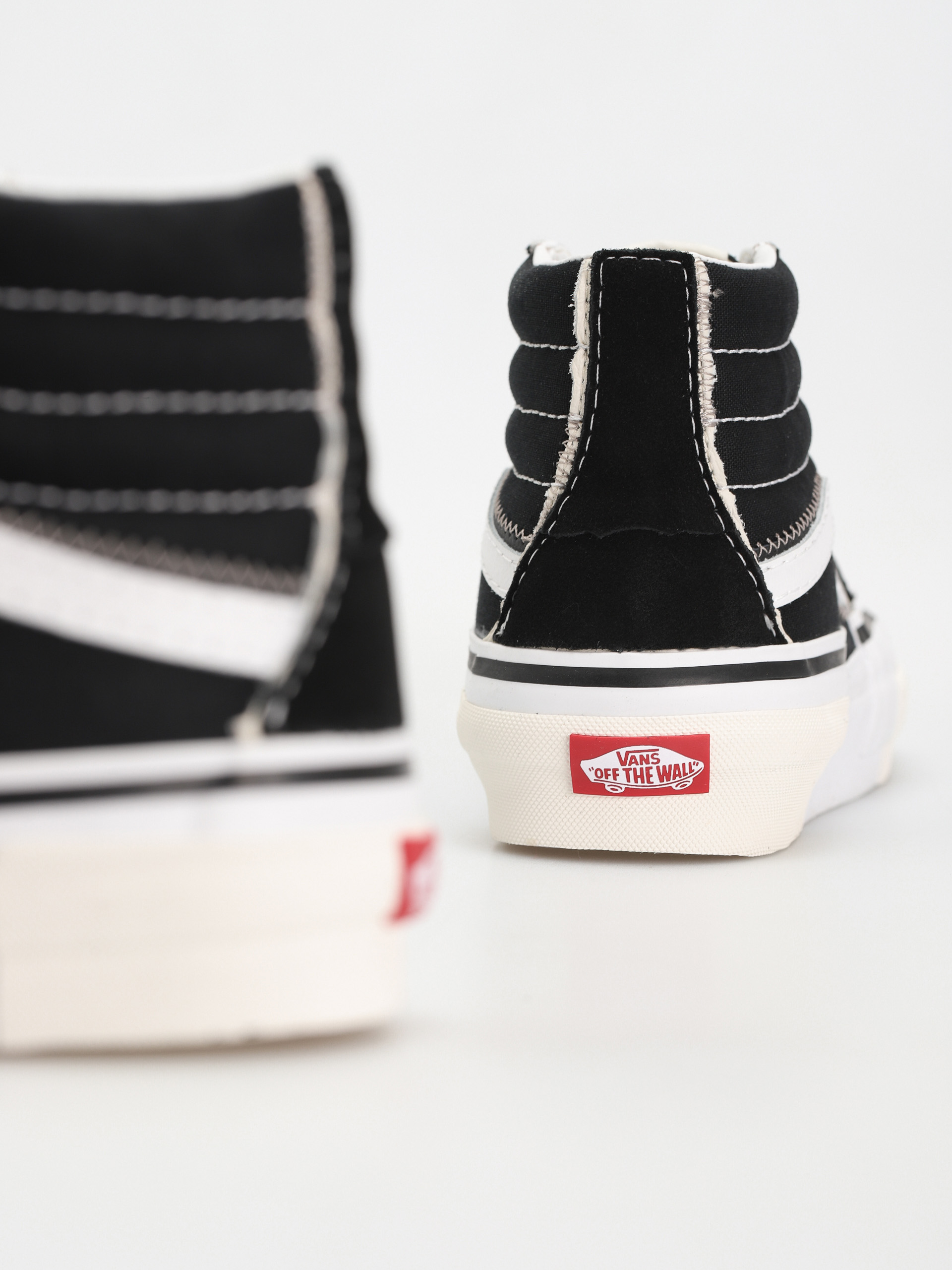 Vans Sk8 Hi Reconstruct Shoes (black/true white)
