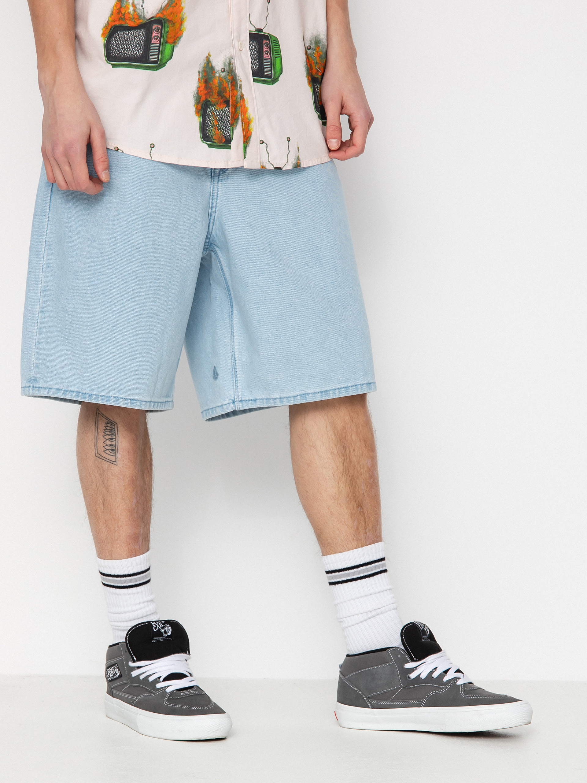 Volcom Billow Denim Shorts (light blue)
