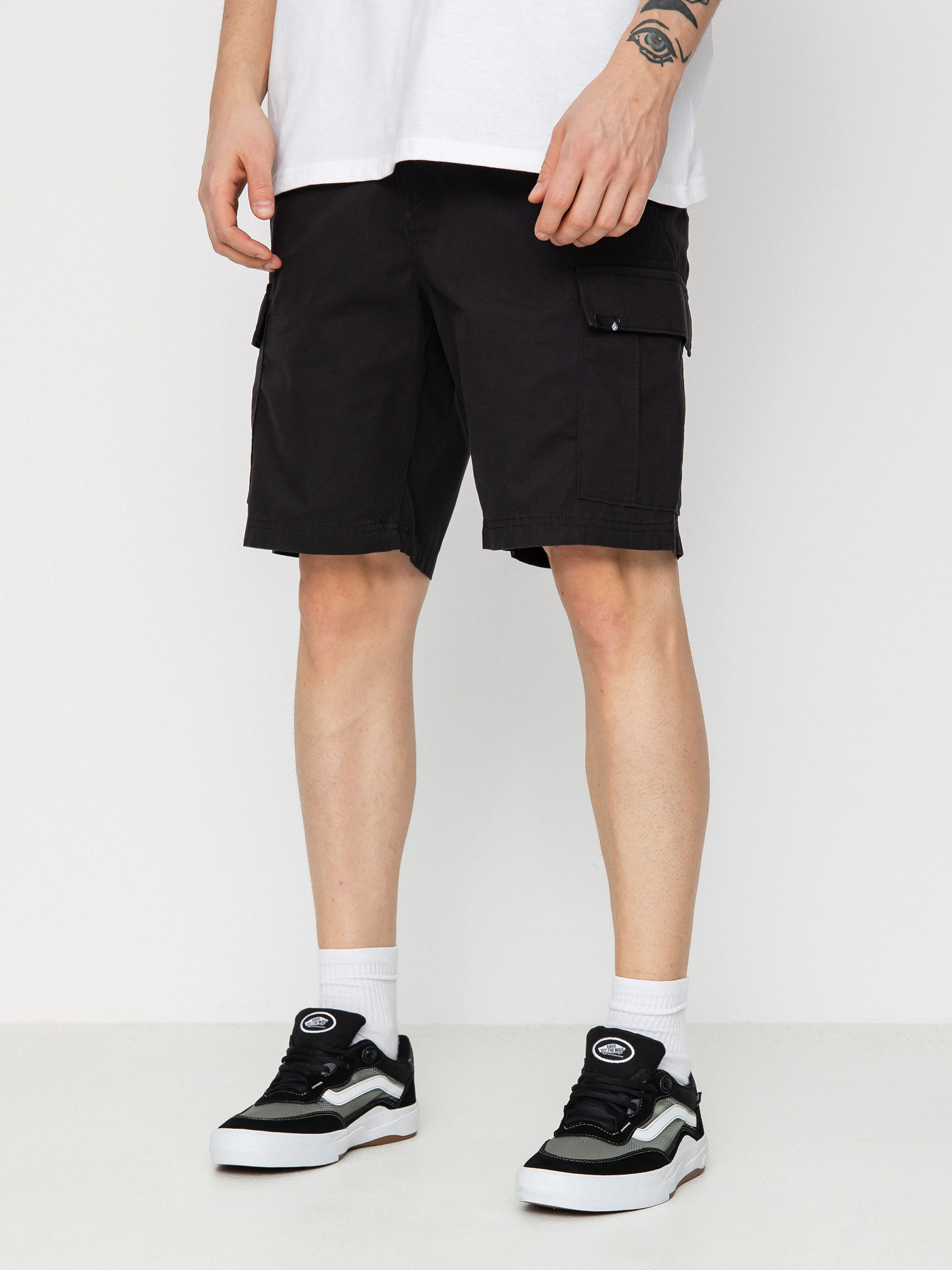 Volcom March Cargo Shorts - black (black)