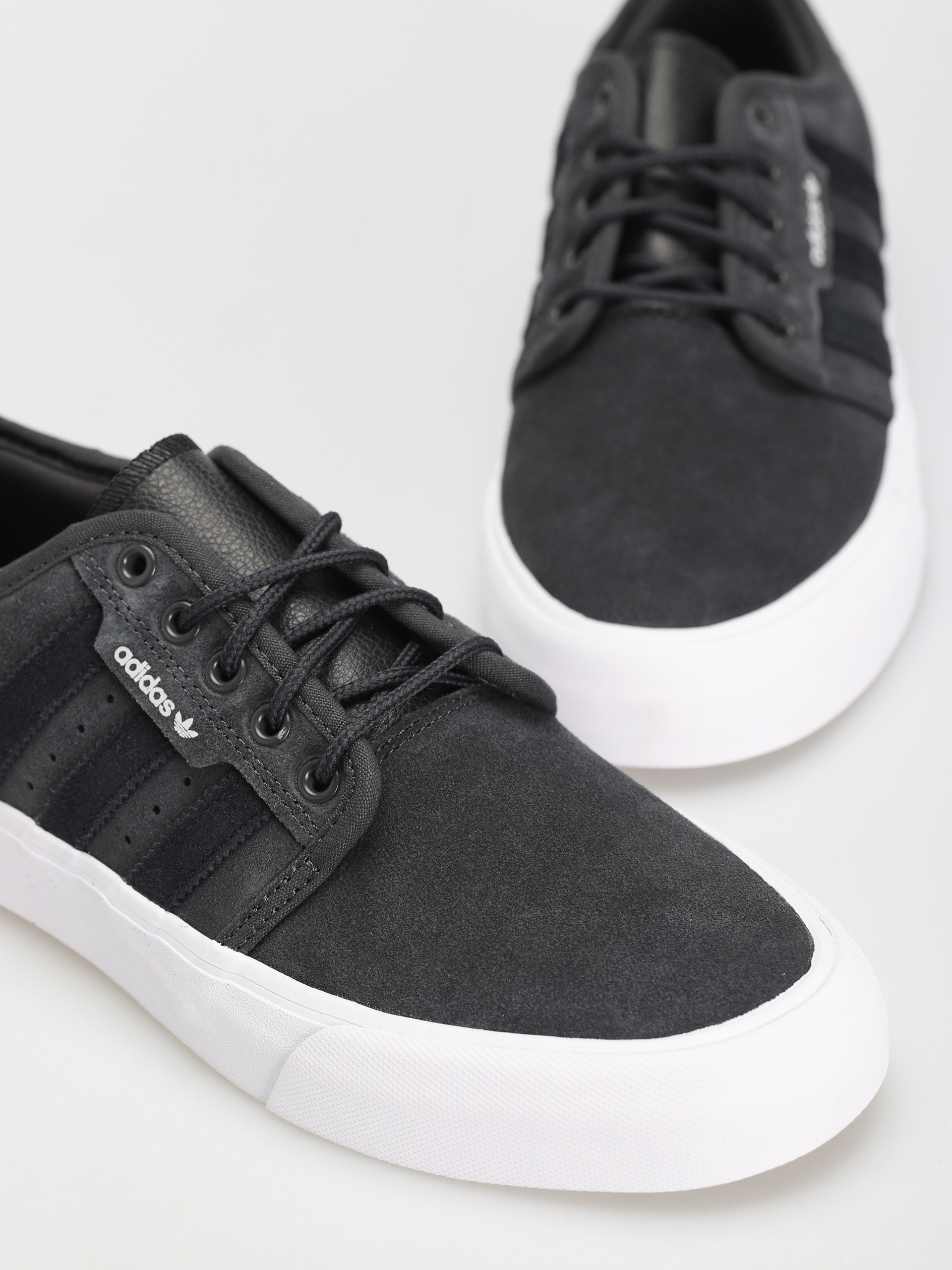 adidas Seeley XT Shoes - black (carbon/cblack/ftwwht)