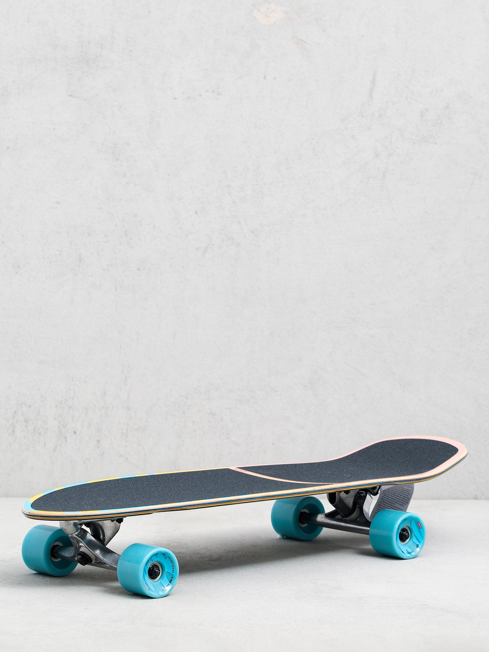 Globe Stubby Cruiser (killer cassowary)