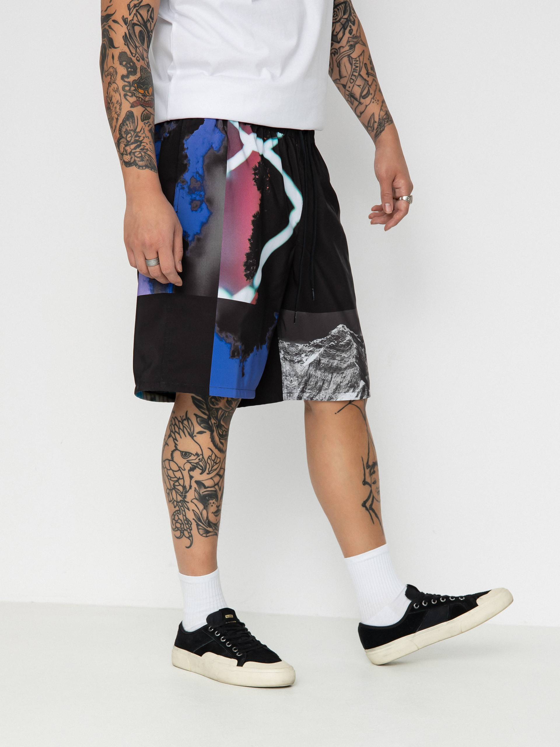Vans X Quasi Window Shorts - black, beige (black)