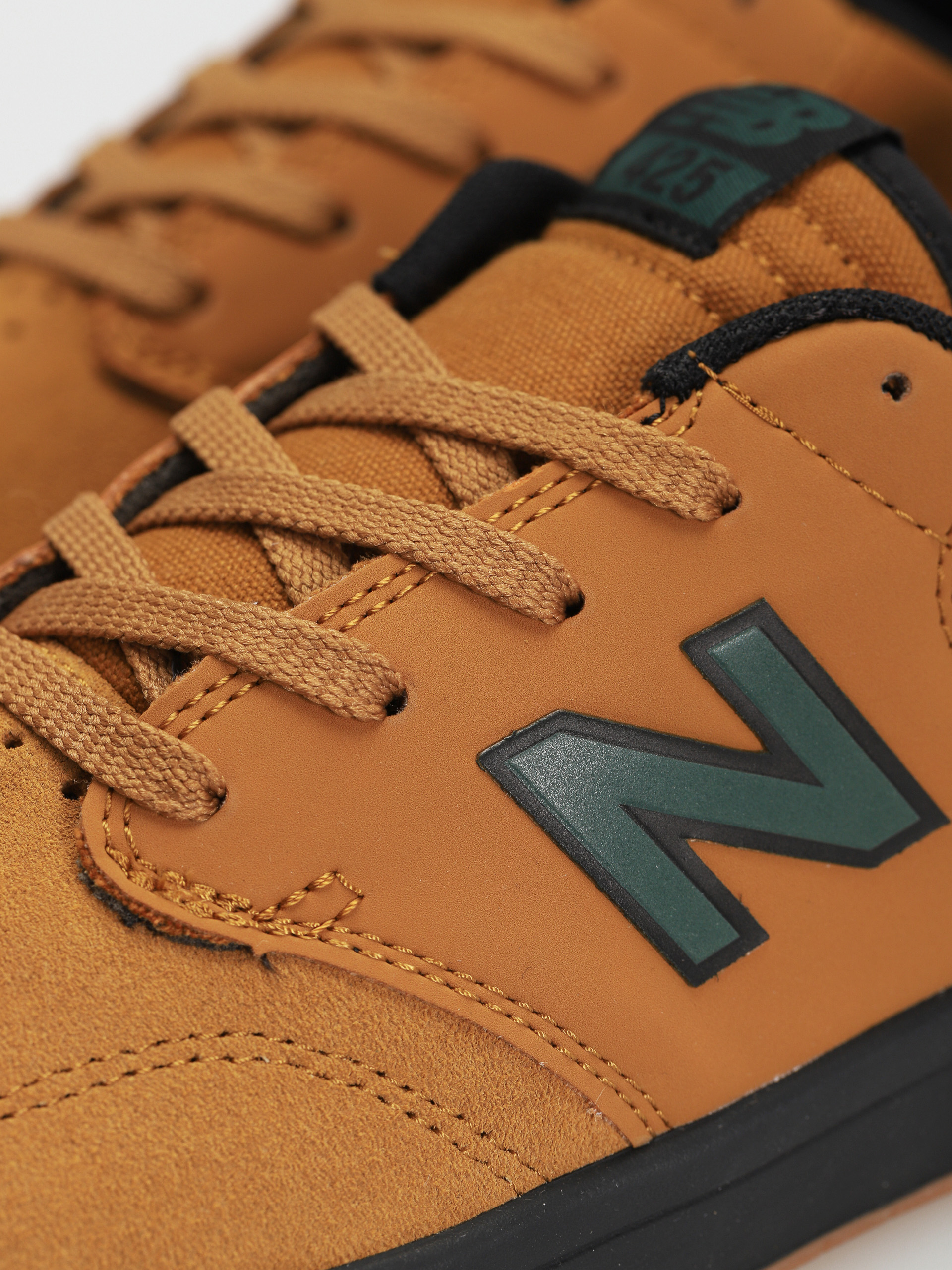 New Balance 425 Shoes - brown (wheat)