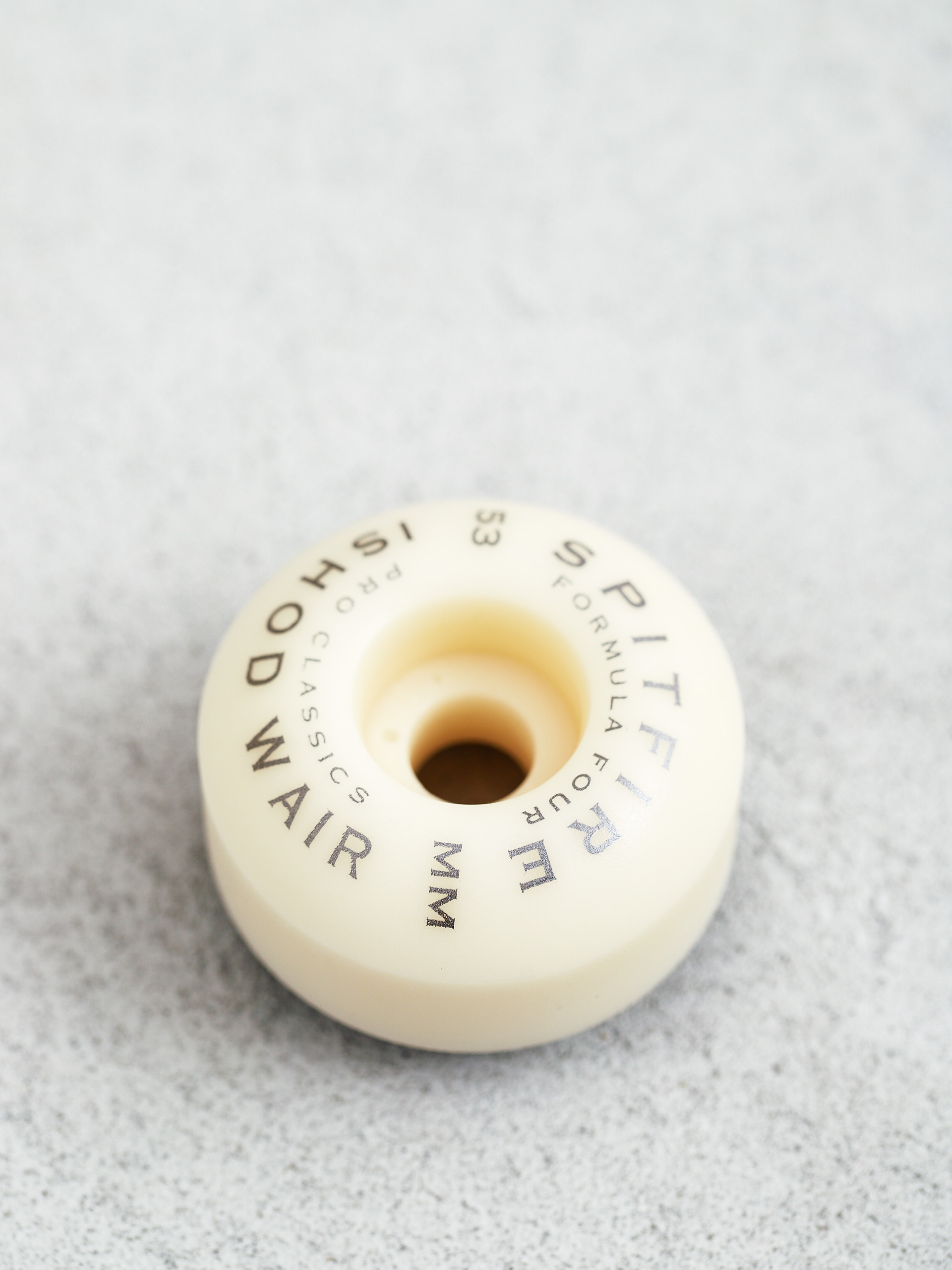 Spitfire F4 99D Pro Classic Ishod Smoke Wheels (natural)