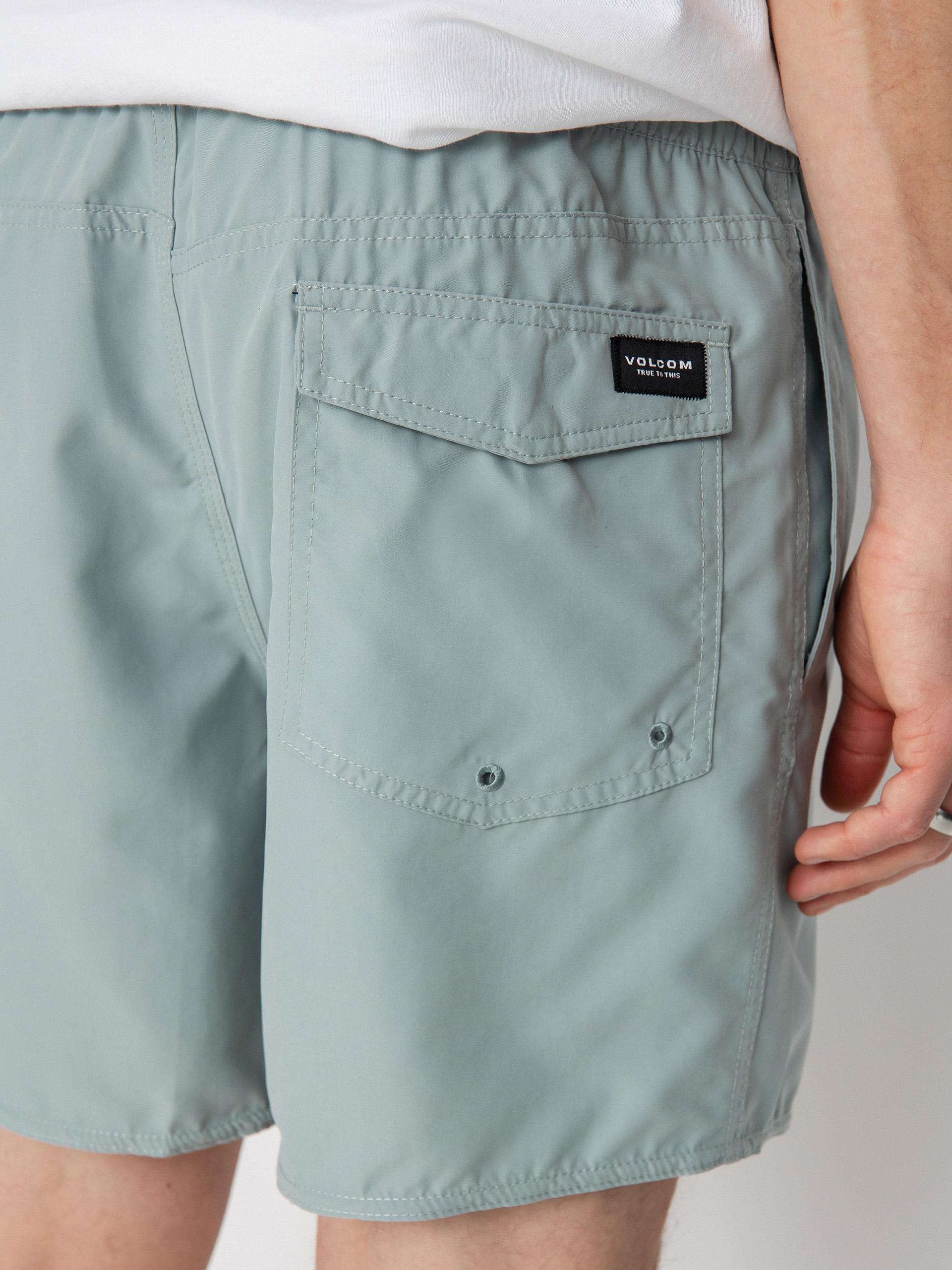 Volcom Lido Solid Trunk 16 Shorts (abyss)