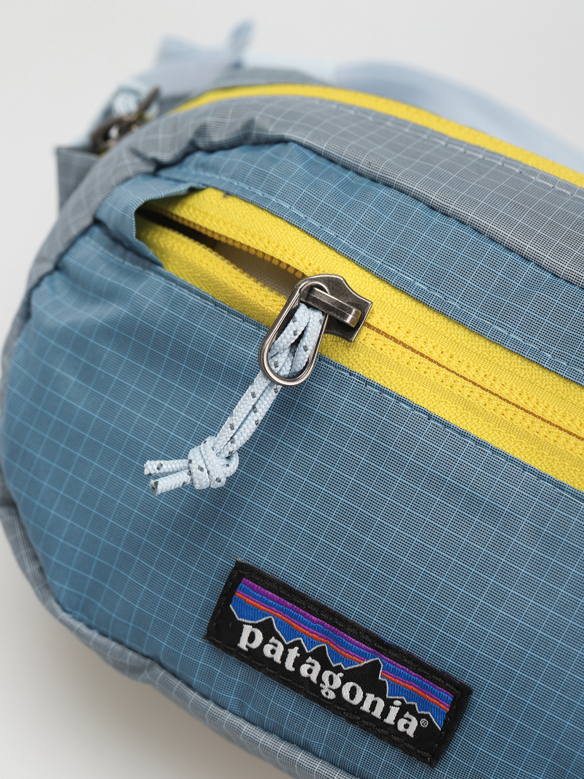 Patagonia Ultralight Black Hole Mini Hip Pack Bum bag (steam blue)