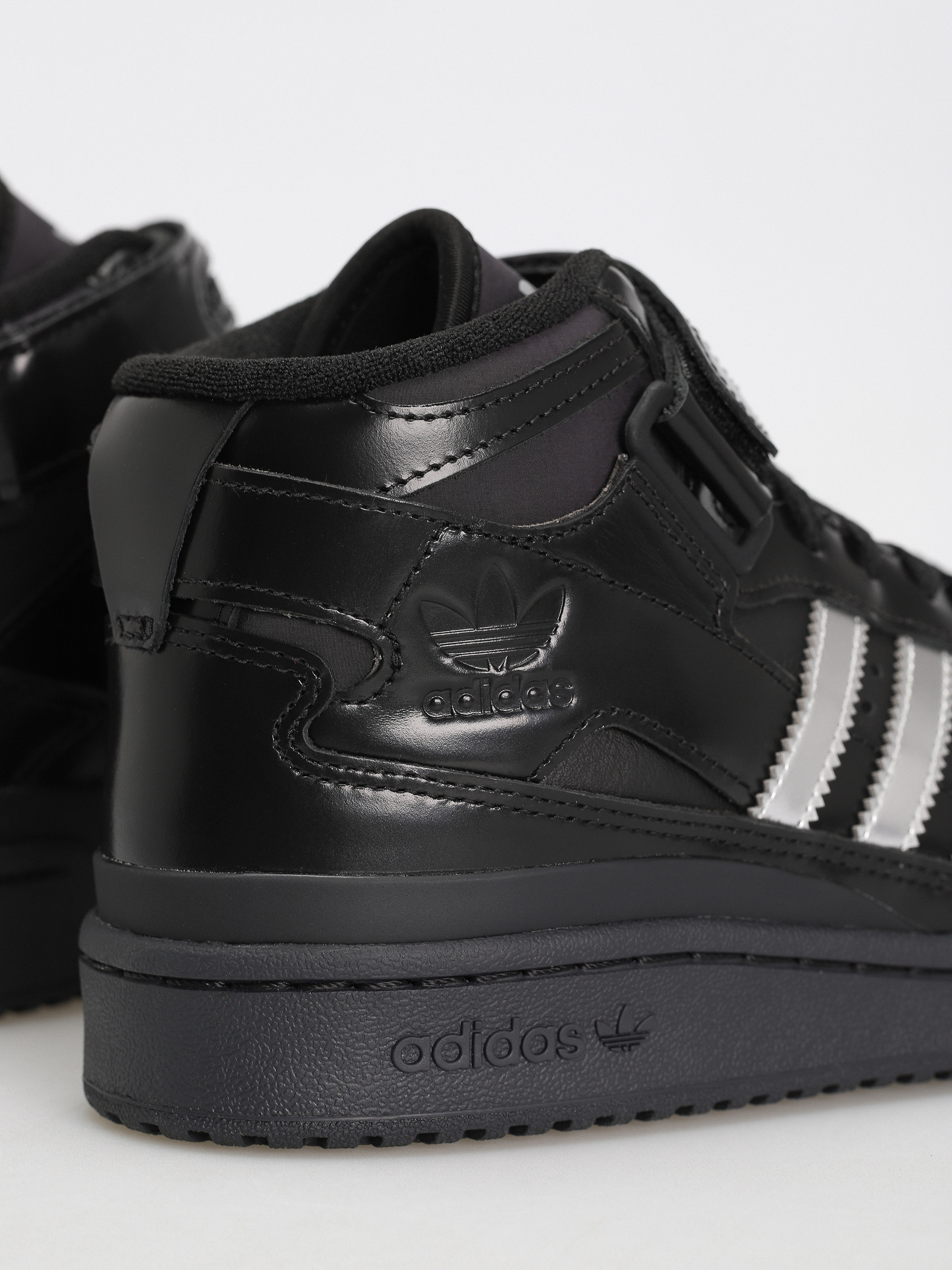 adidas Forum 84 Mid Adv X Heitor Shoes - black (cblack/silvmt/cblack)