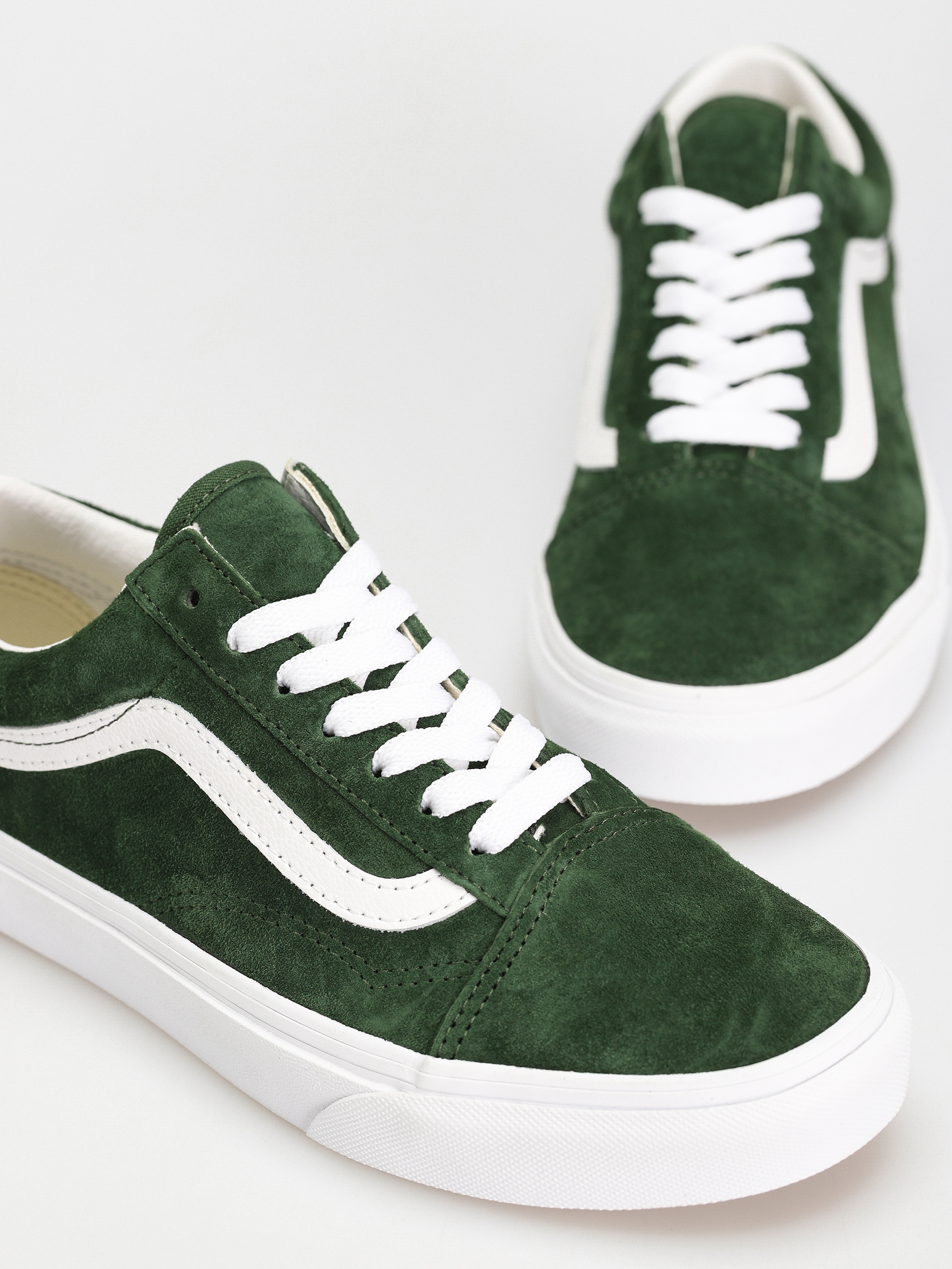 Vans Old Skool Shoes (pig suede douglas fir)