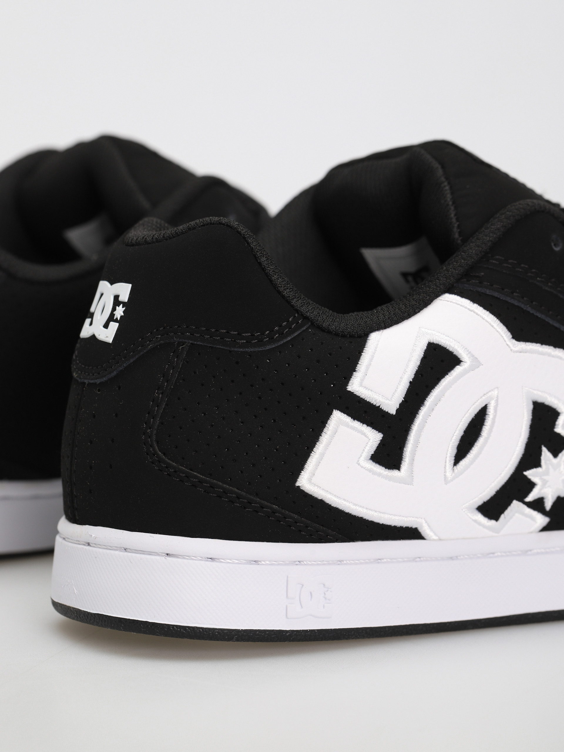 DC Net Shoes - black (black/black/white)