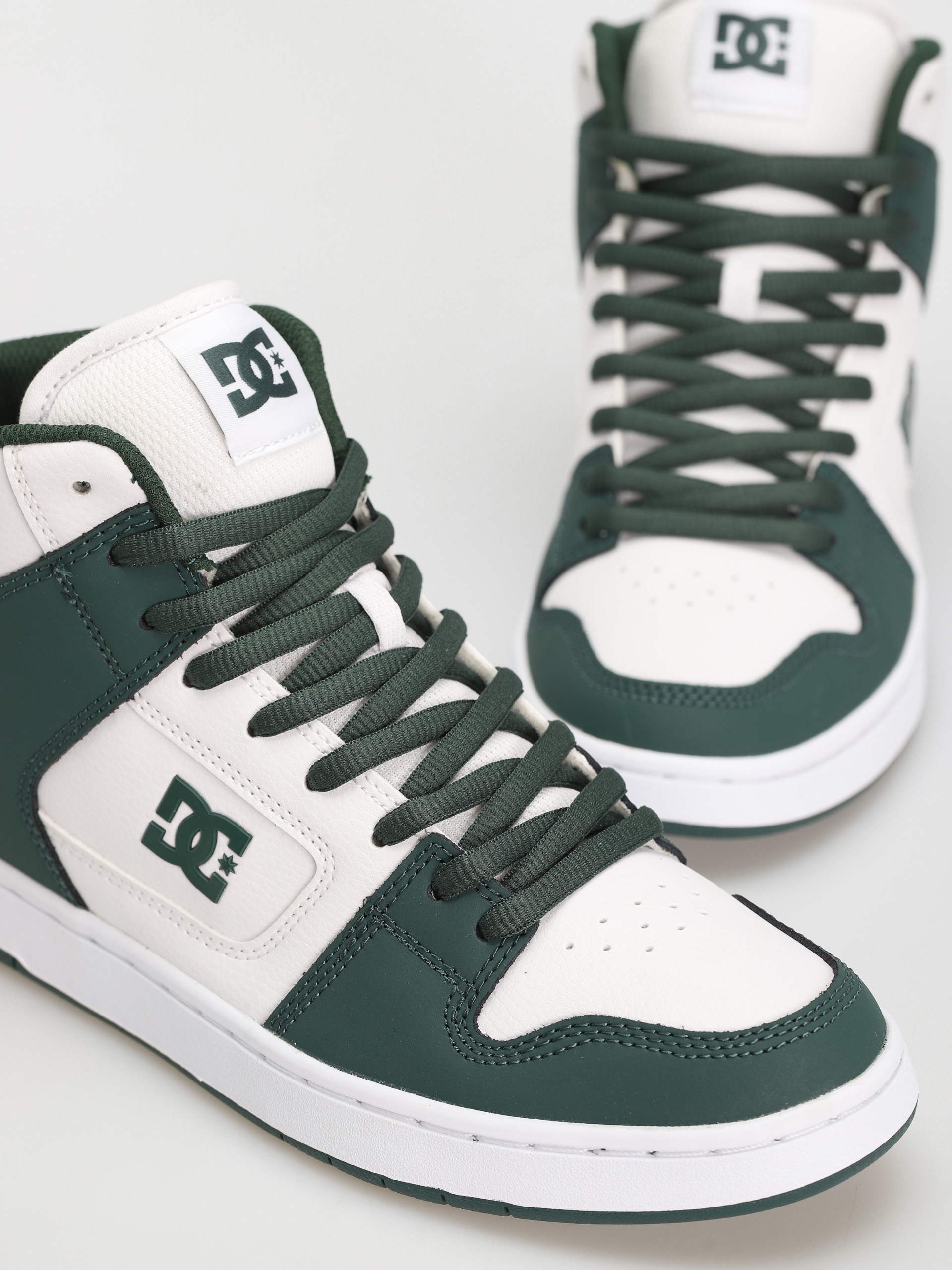 DC Manteca 4 Hi Shoes (white/dark olive)