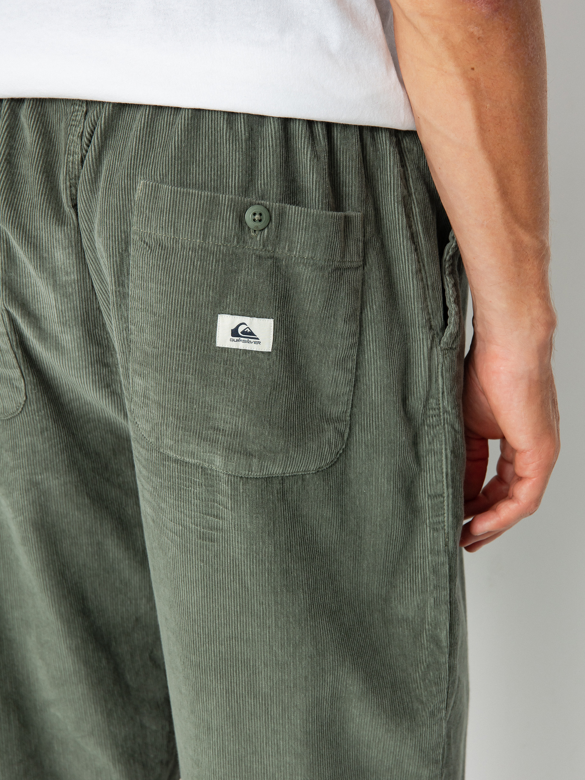 Quiksilver Cord Beach Cruiser Pants (laurel wreath)