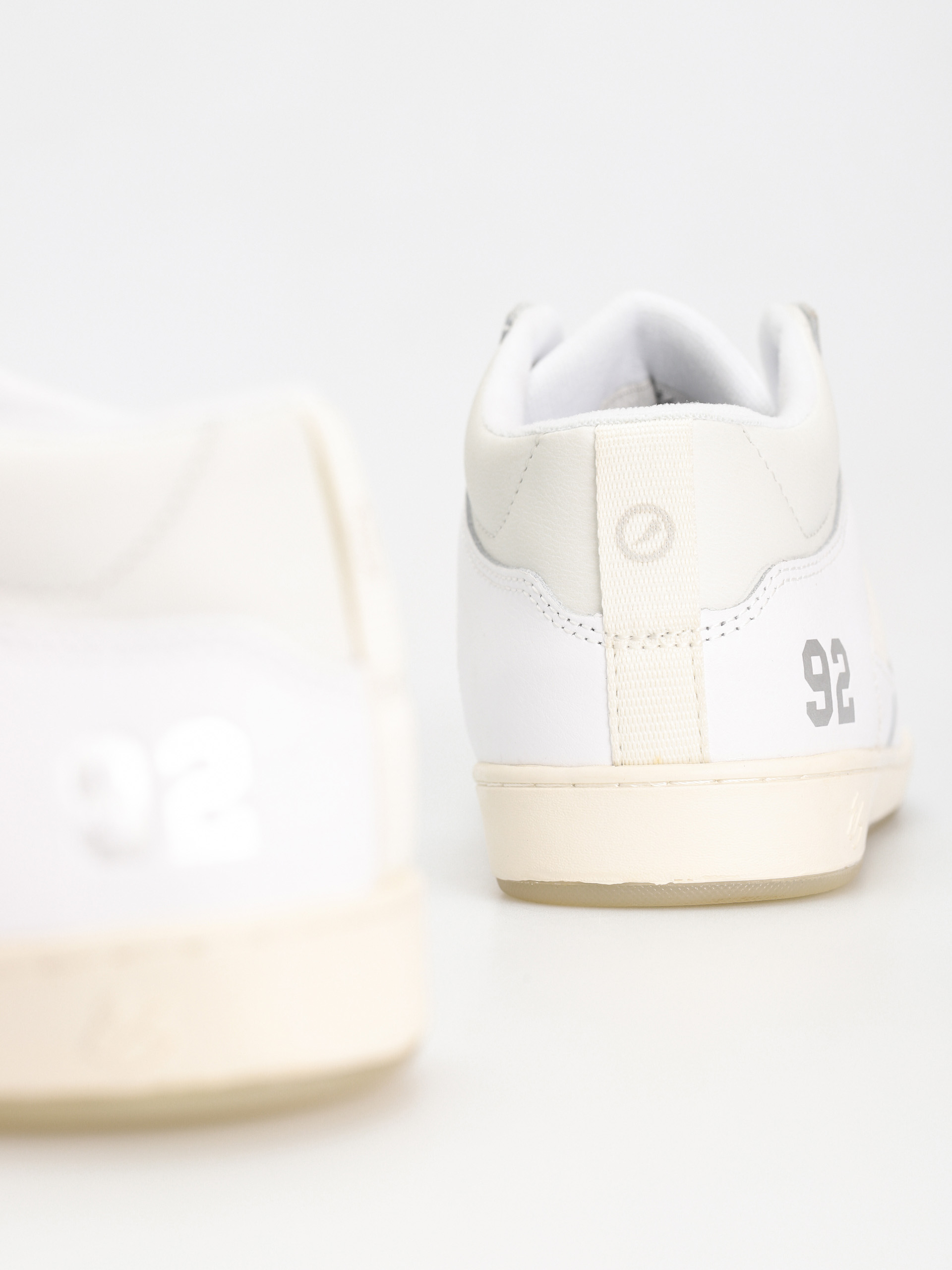 eS Accel Slim Mid Shoes (white/light grey)