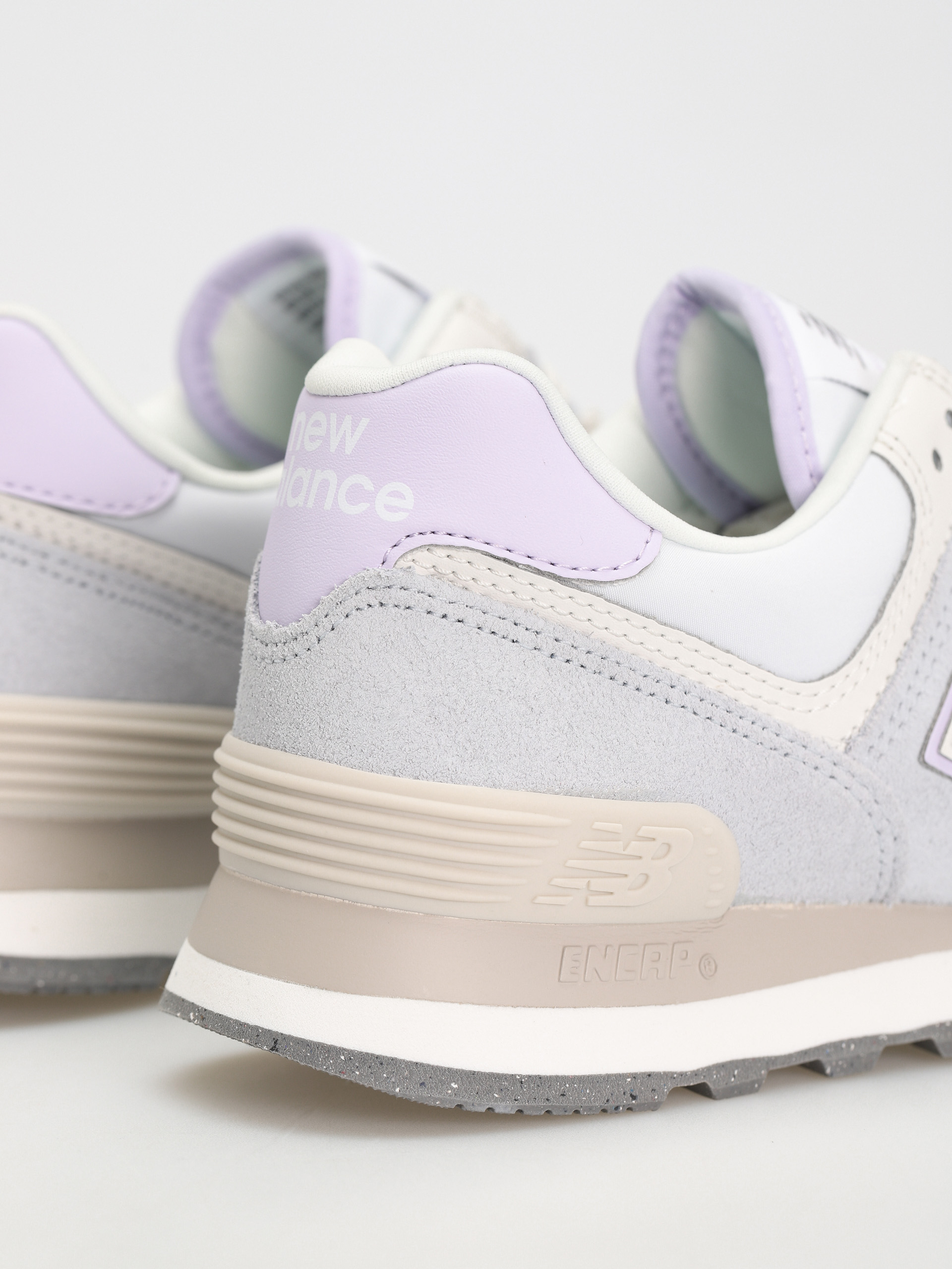 New Balance 574 Shoes Wmn (granite)