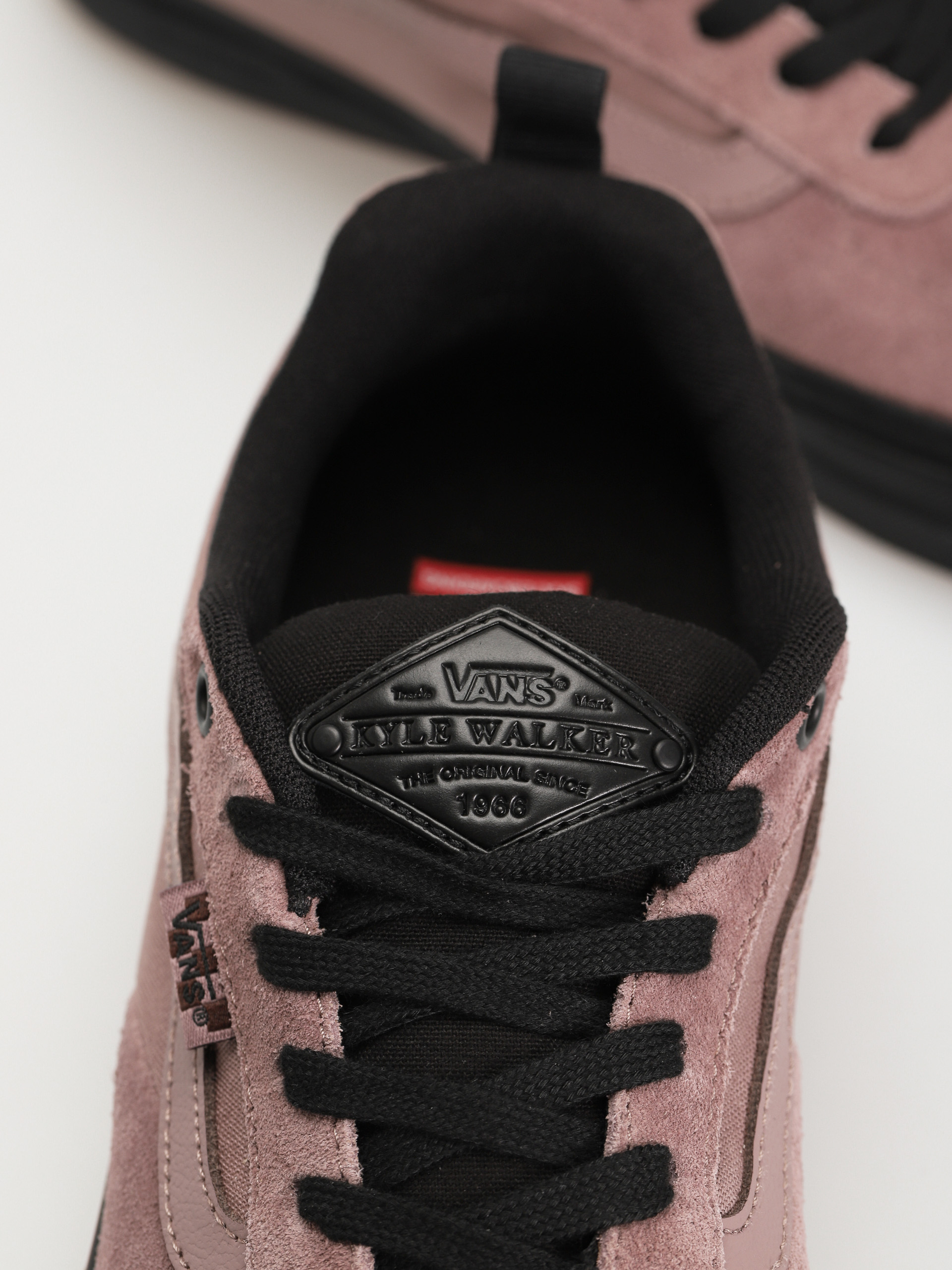 Vans Kyle Walker Shoes (dusty rose)