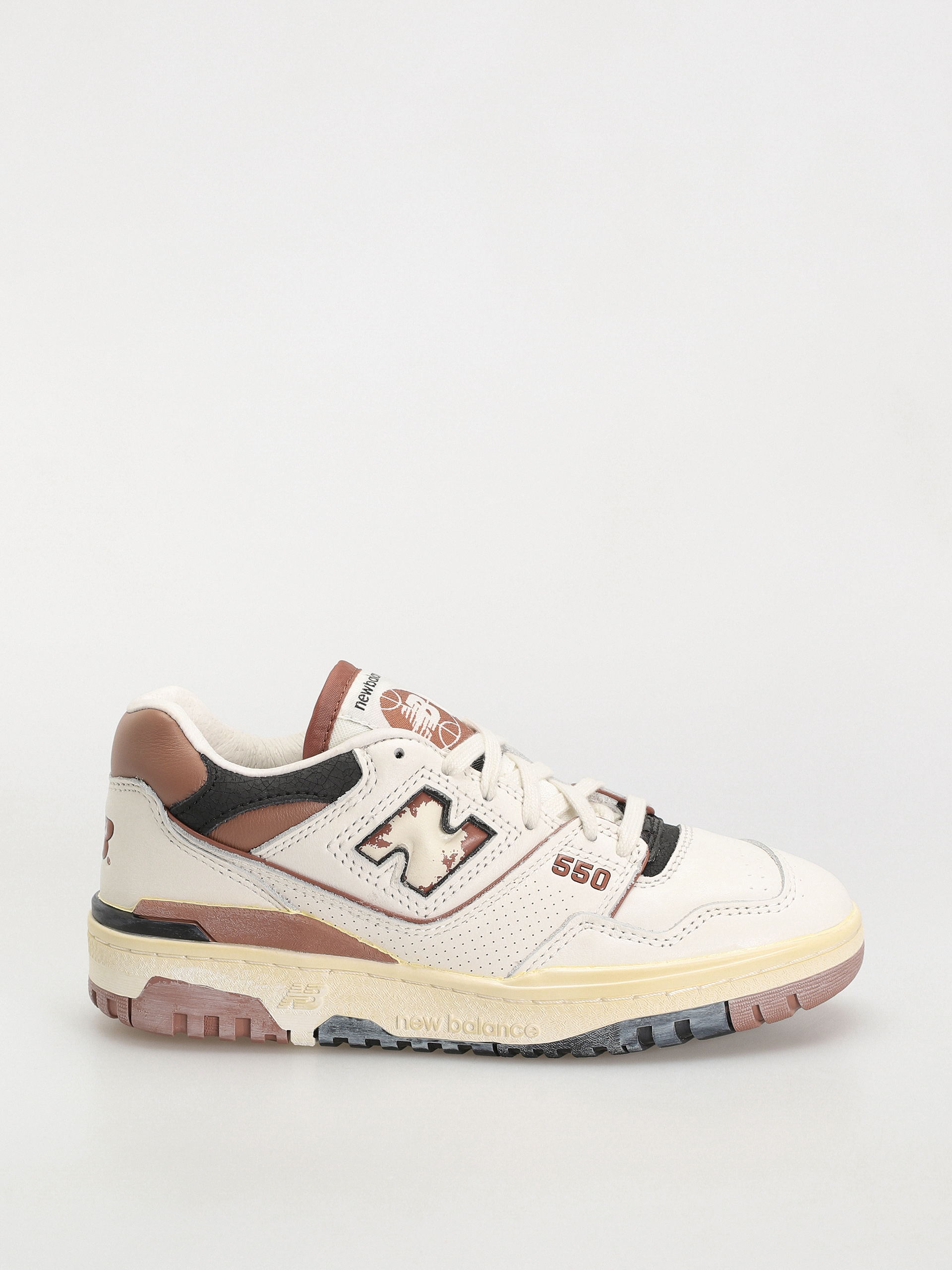 New Balance 550 Shoes - beige (vintage brown)
