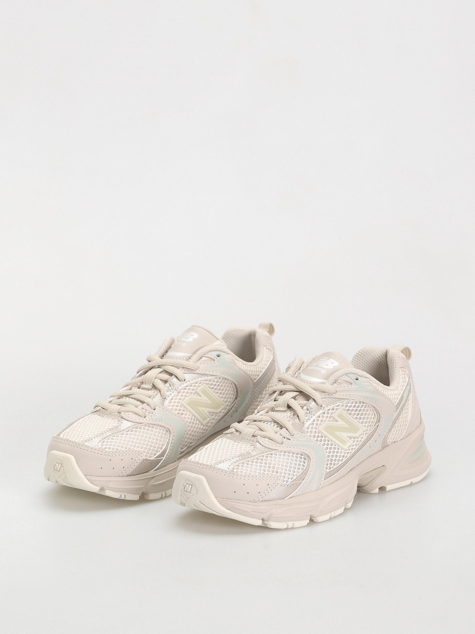 New Balance 530 Shoes - beige (moonbeam)