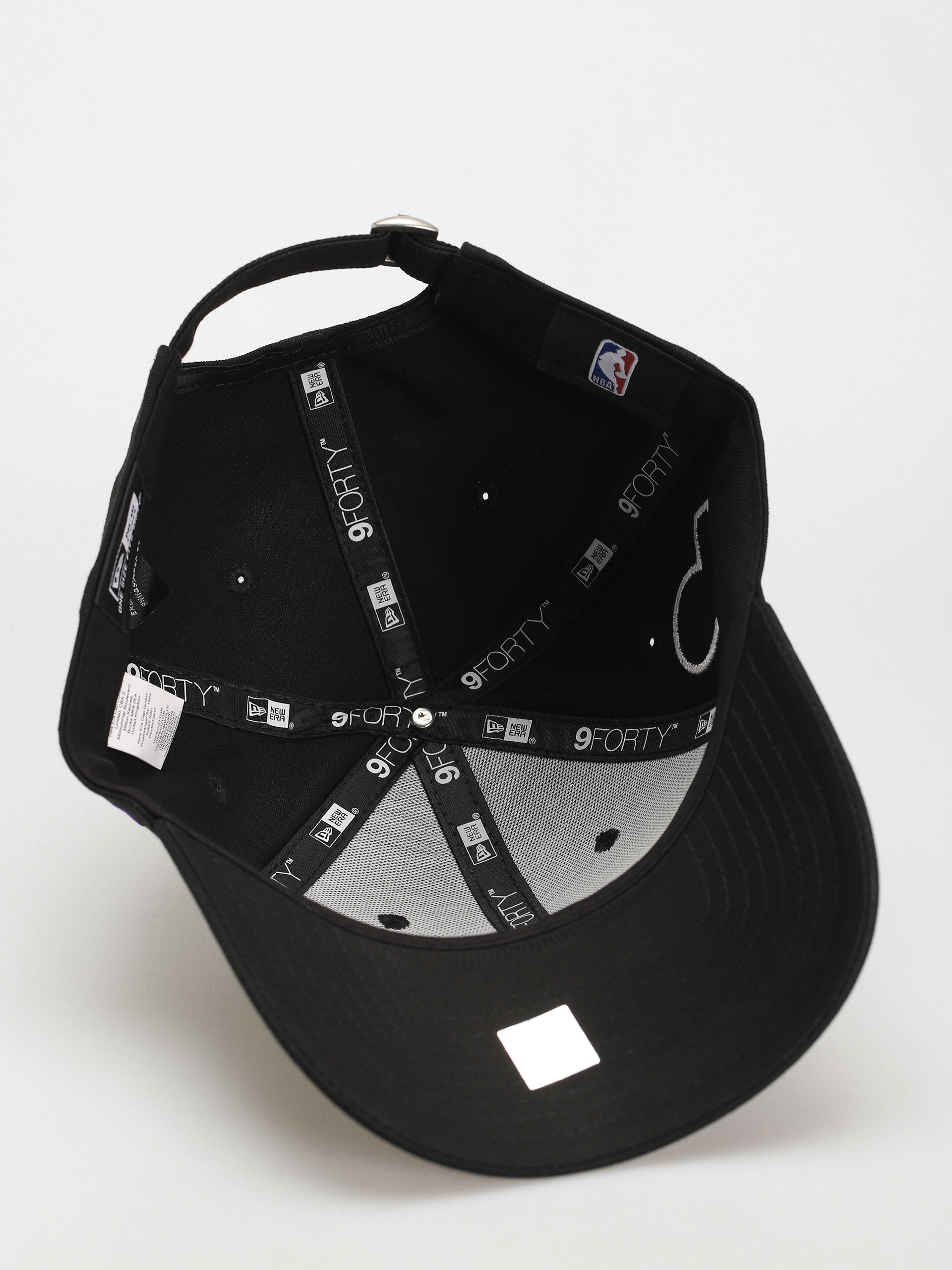 New Era Side Patch 9Forty Los Angeles Lakers Cap (black/purple)