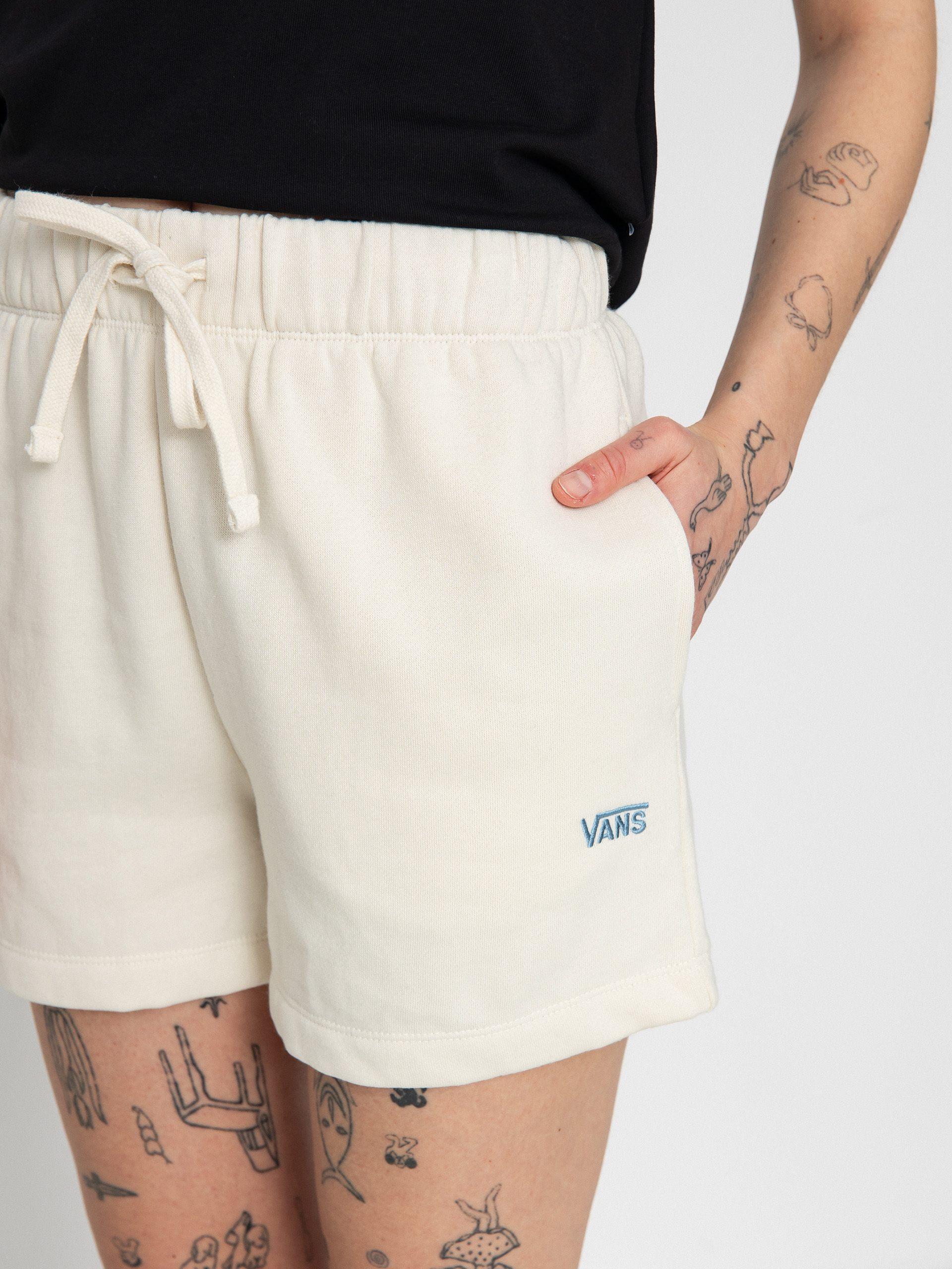 Vans Everyday Fleece Wmn Shorts white turtledove