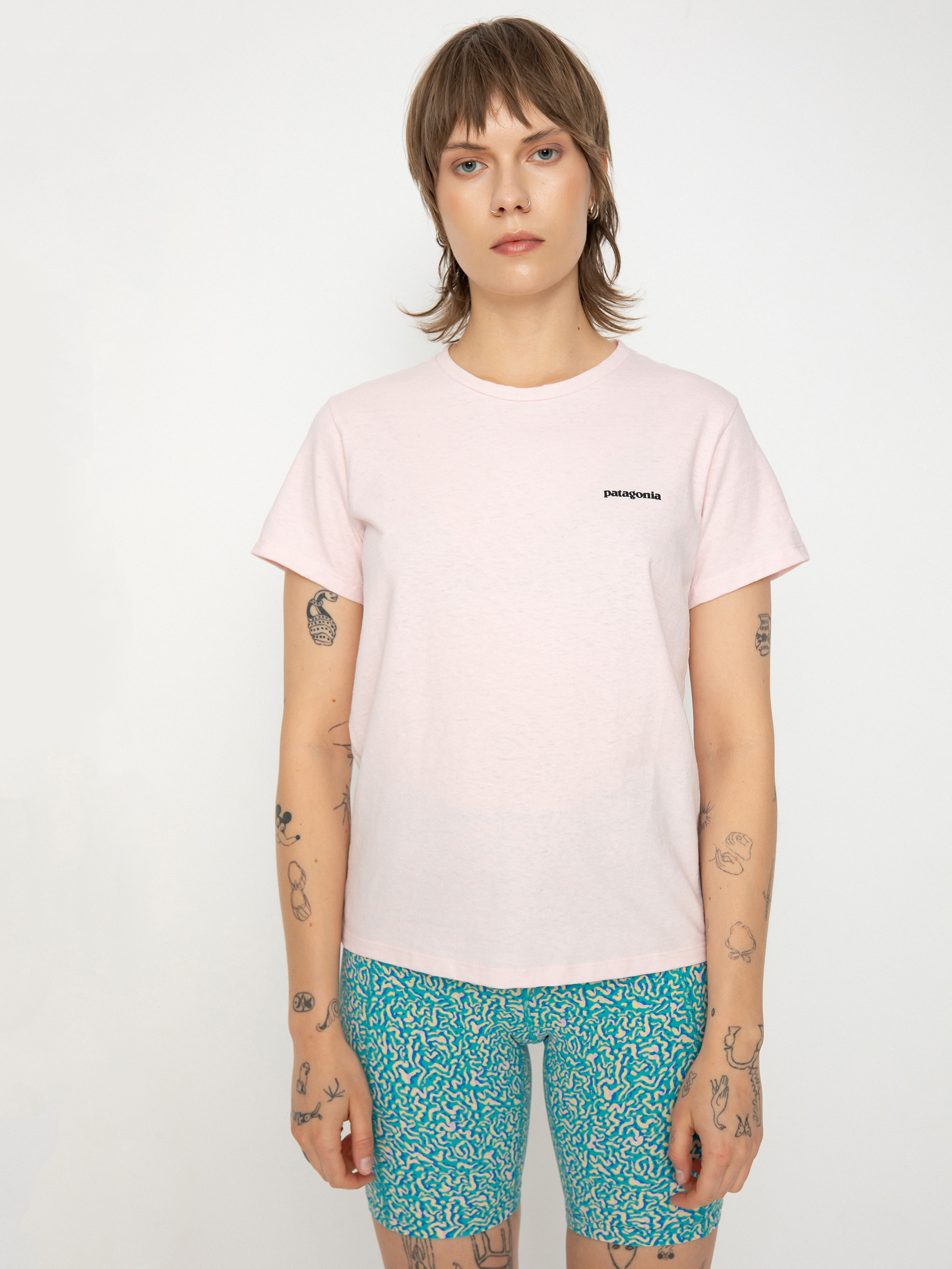 Patagonia P-6 Logo Responsibili Wmn T-Shirt - pink (p-6 outline whisker ...
